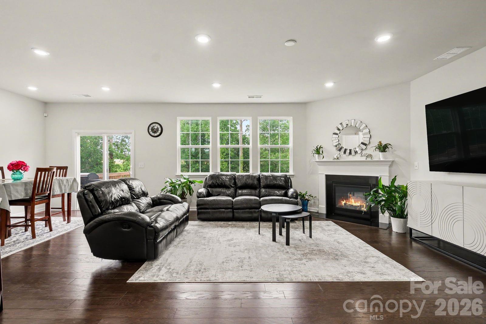 1031 Lookout Shoals Drive, Fort Mill, SC - photo 16 of 49