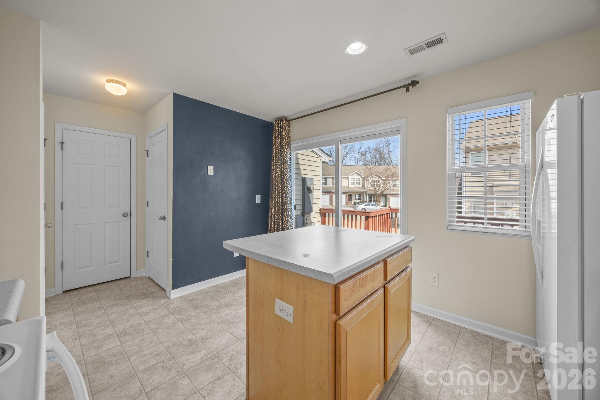 Photo 16 of 11138 Derryrush Drive, Charlotte, NC