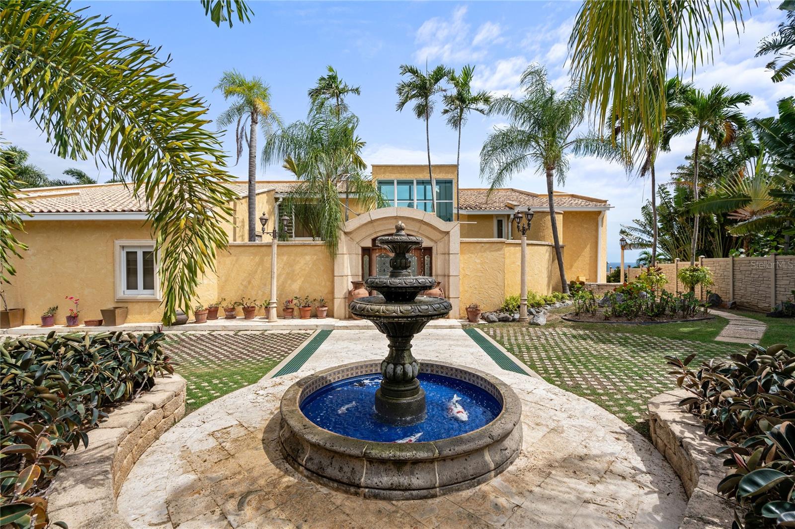 10 Ridgetop Humacao Puerto Rico 00791 by Hunt Brothers Realty, Inc. PR9105079 Perched atop the ...