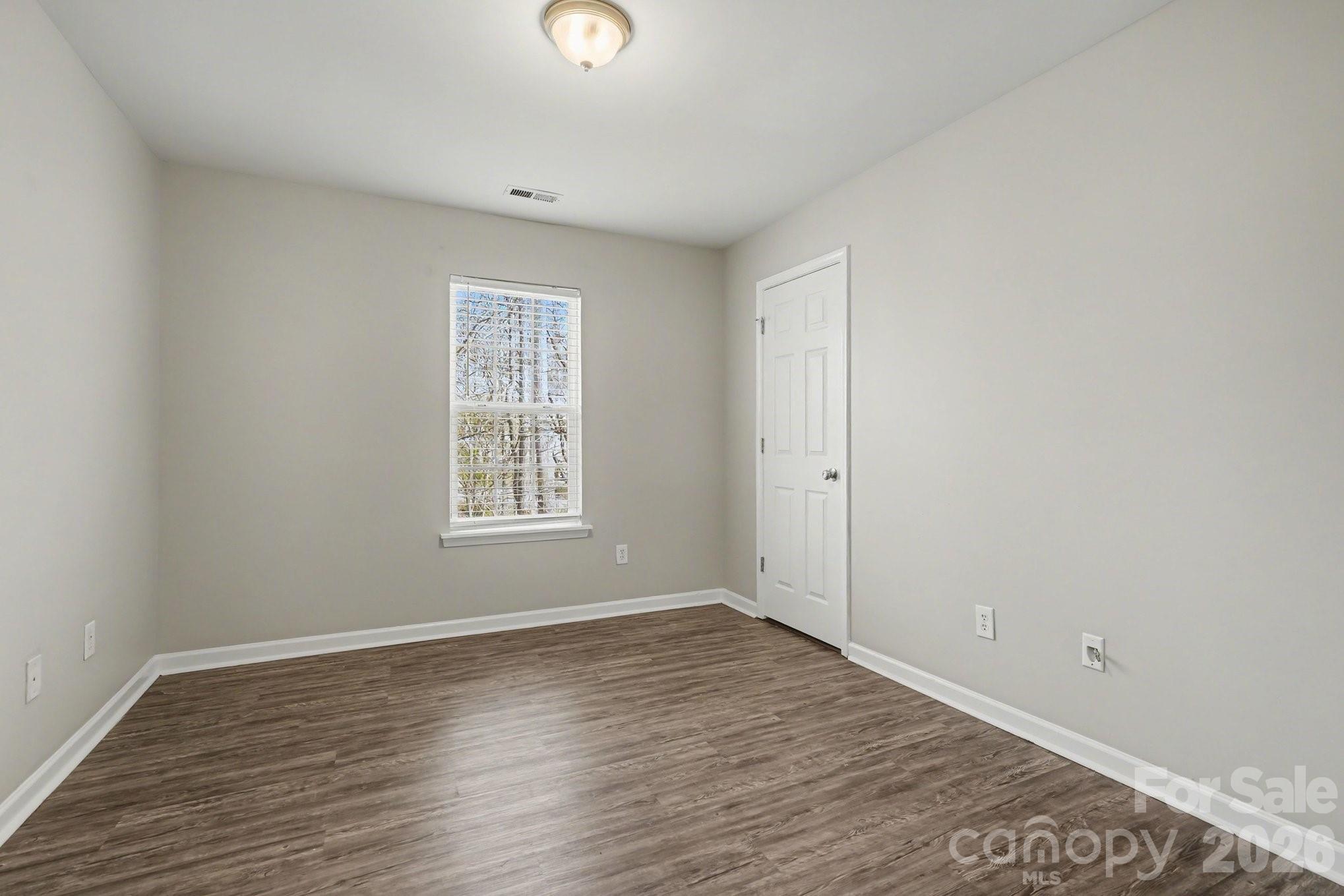 Photo 15 of 911 Valley Ridge Road, Charlotte, NC