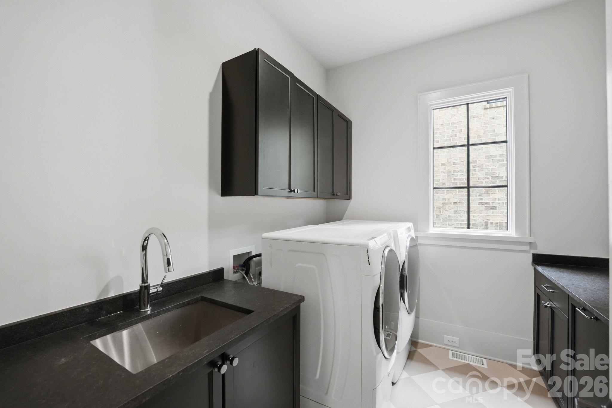 Photo 30 of 6010 Old Providence Lane, Charlotte, NC
