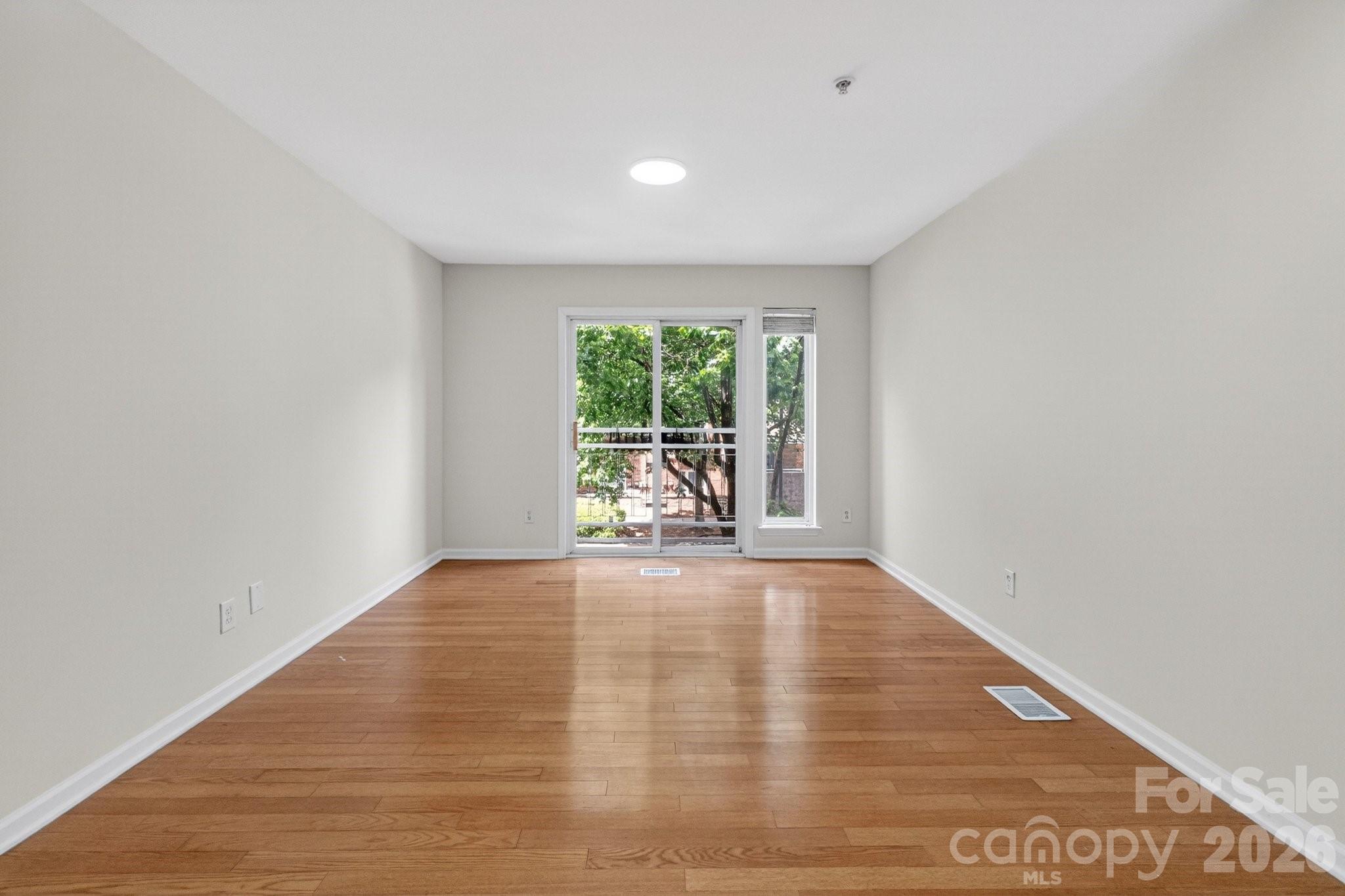 Photo 12 of 639 Raphael Place, Charlotte, NC