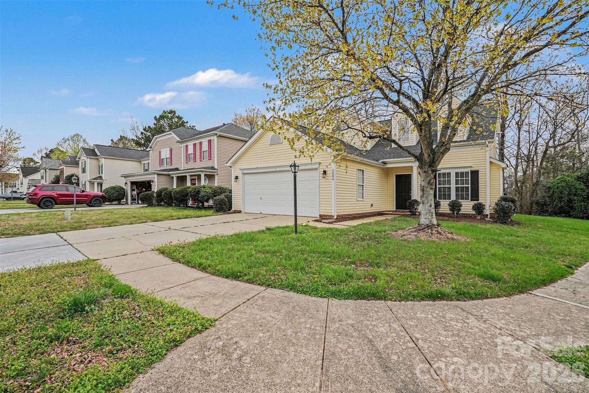 Photo 4 of 5504 Waverly Lynn Lane, Charlotte, NC