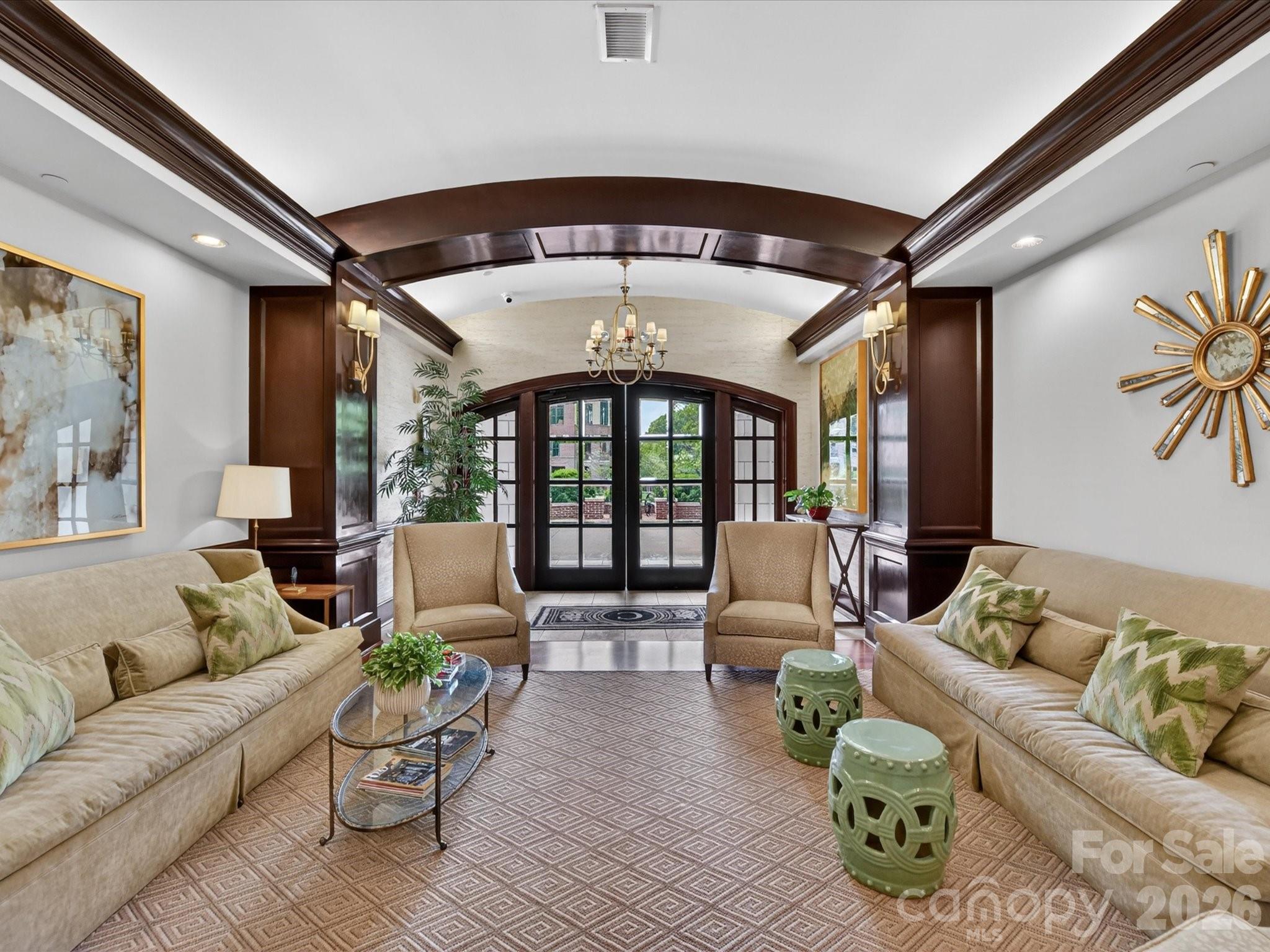 Photo 2 of 2223 Croydon Road302, Charlotte, NC