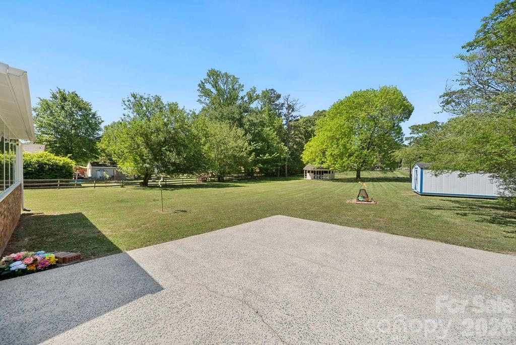 6425 Lebanon Road, Mint Hill, NC - photo 33 of 43