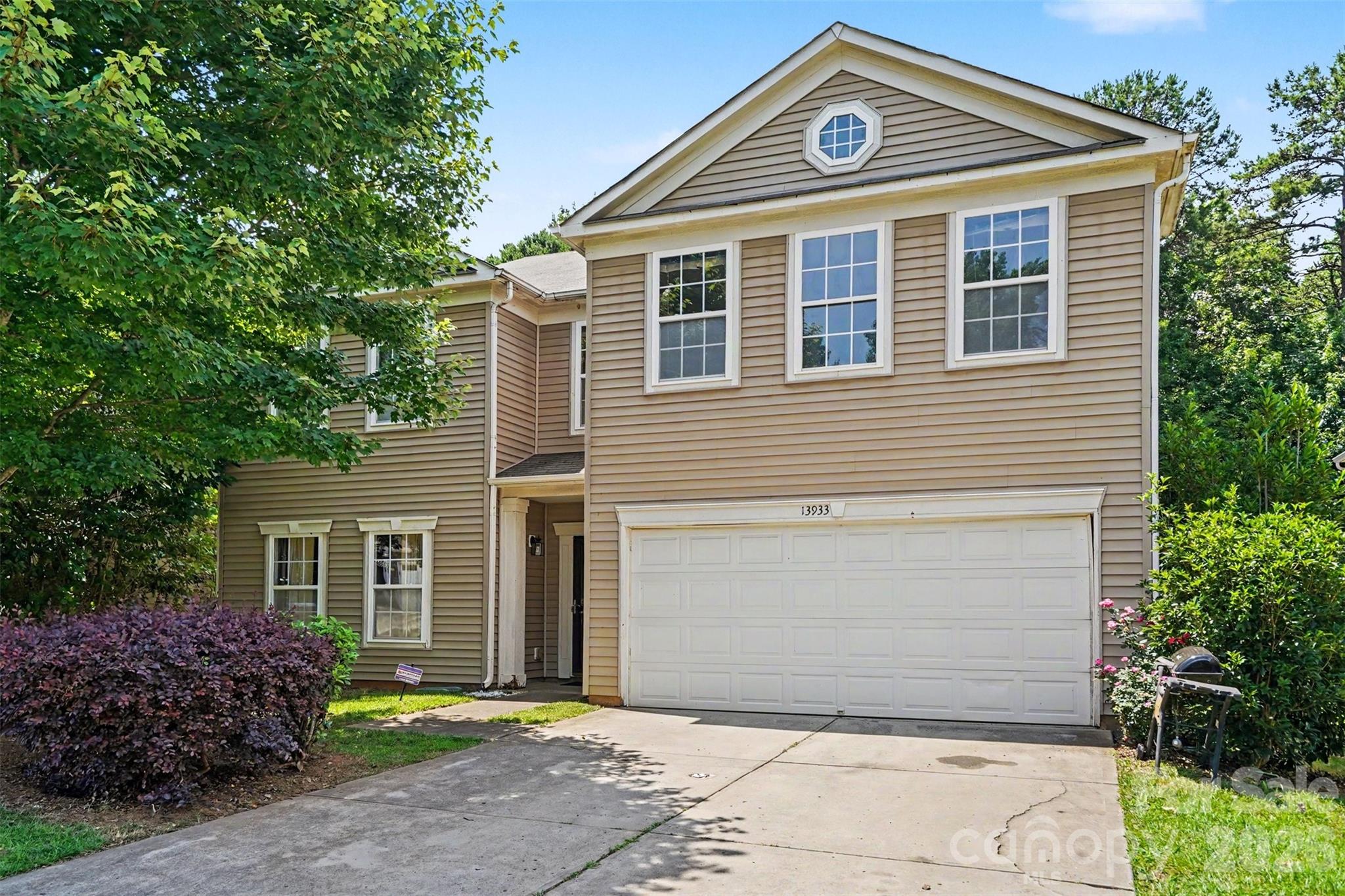 Photo 2 of 13933 Pinyon Pine Lane, Charlotte, NC