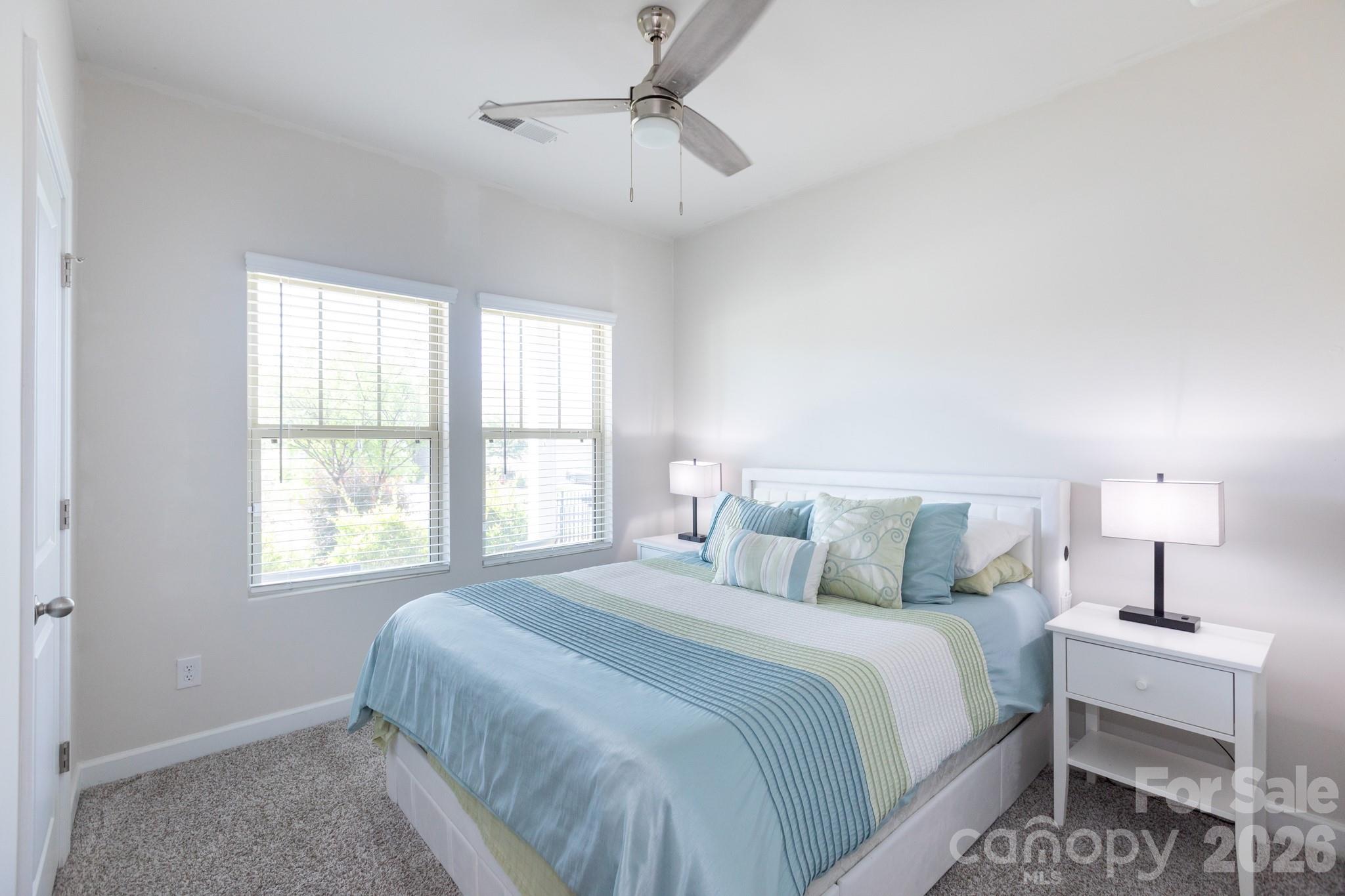 Home for sale at 11809 Red Leaf Drive, Charlotte, NC — photo 16 of 45