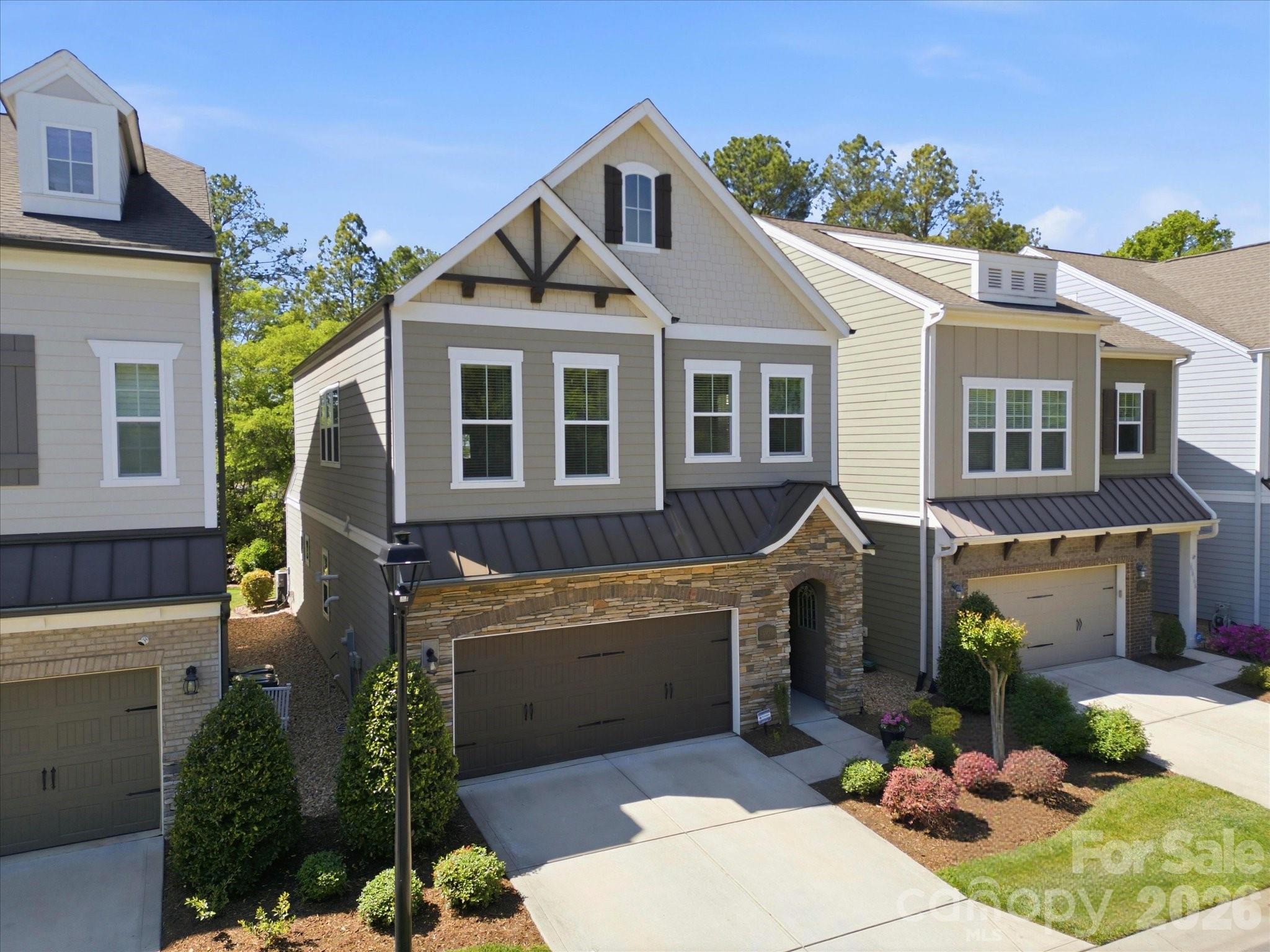 Photo 3 of 8924 Boling Green Drive, Charlotte, NC