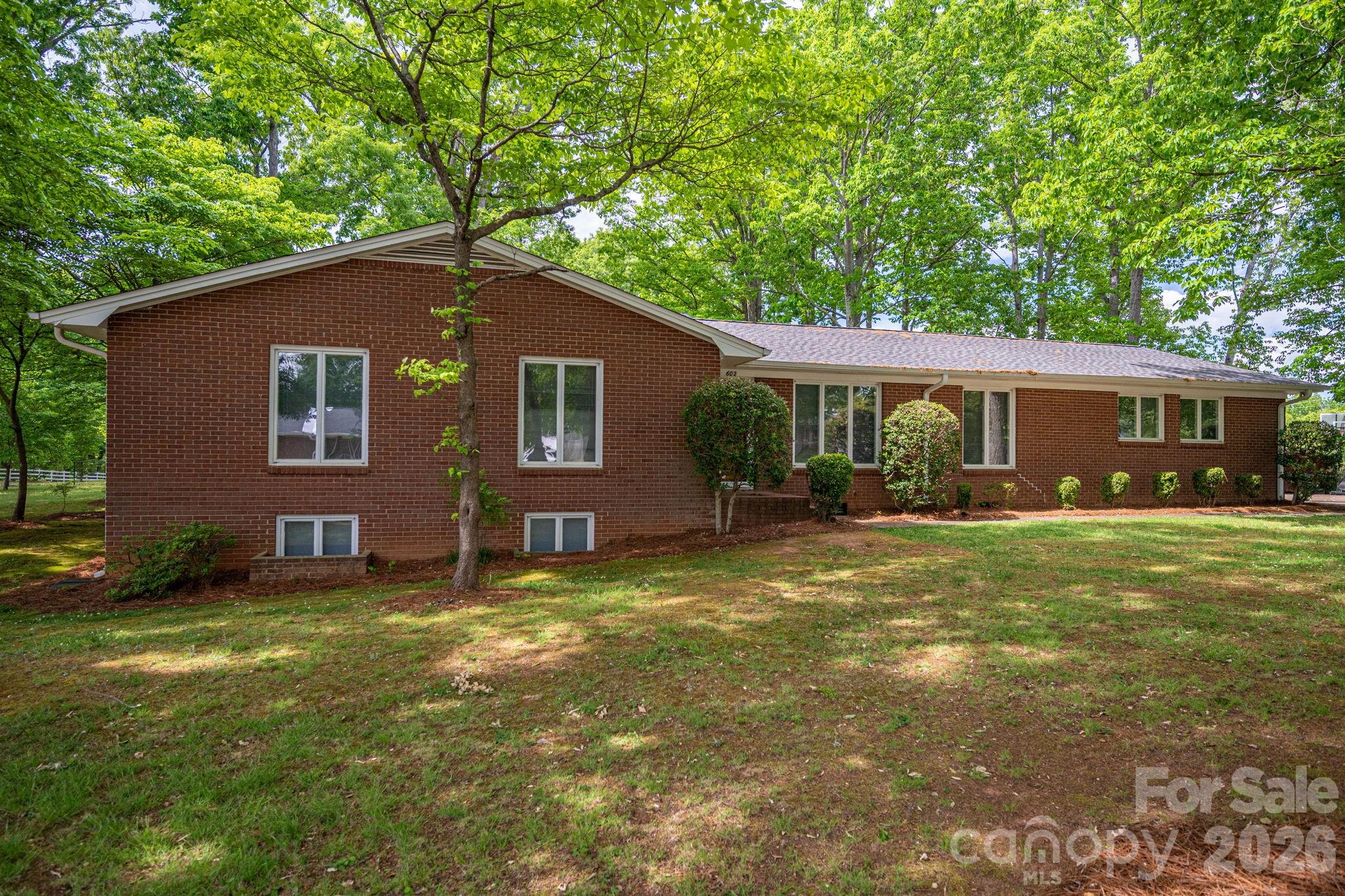 Photo 3 of 602 Lee Street, Kings Mountain, NC