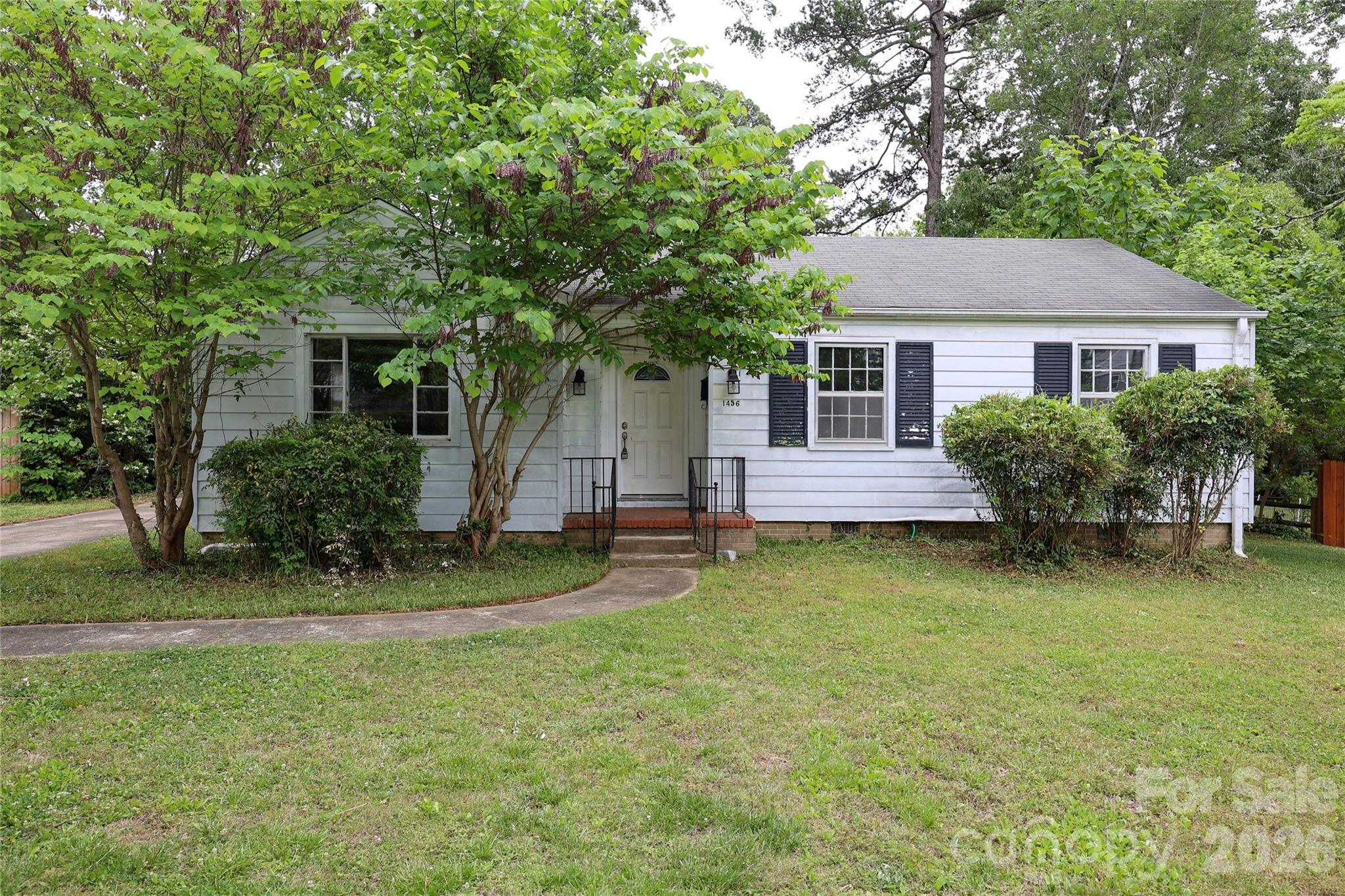 Exterior of 1456 Briar Creek Road, Charlotte, NC