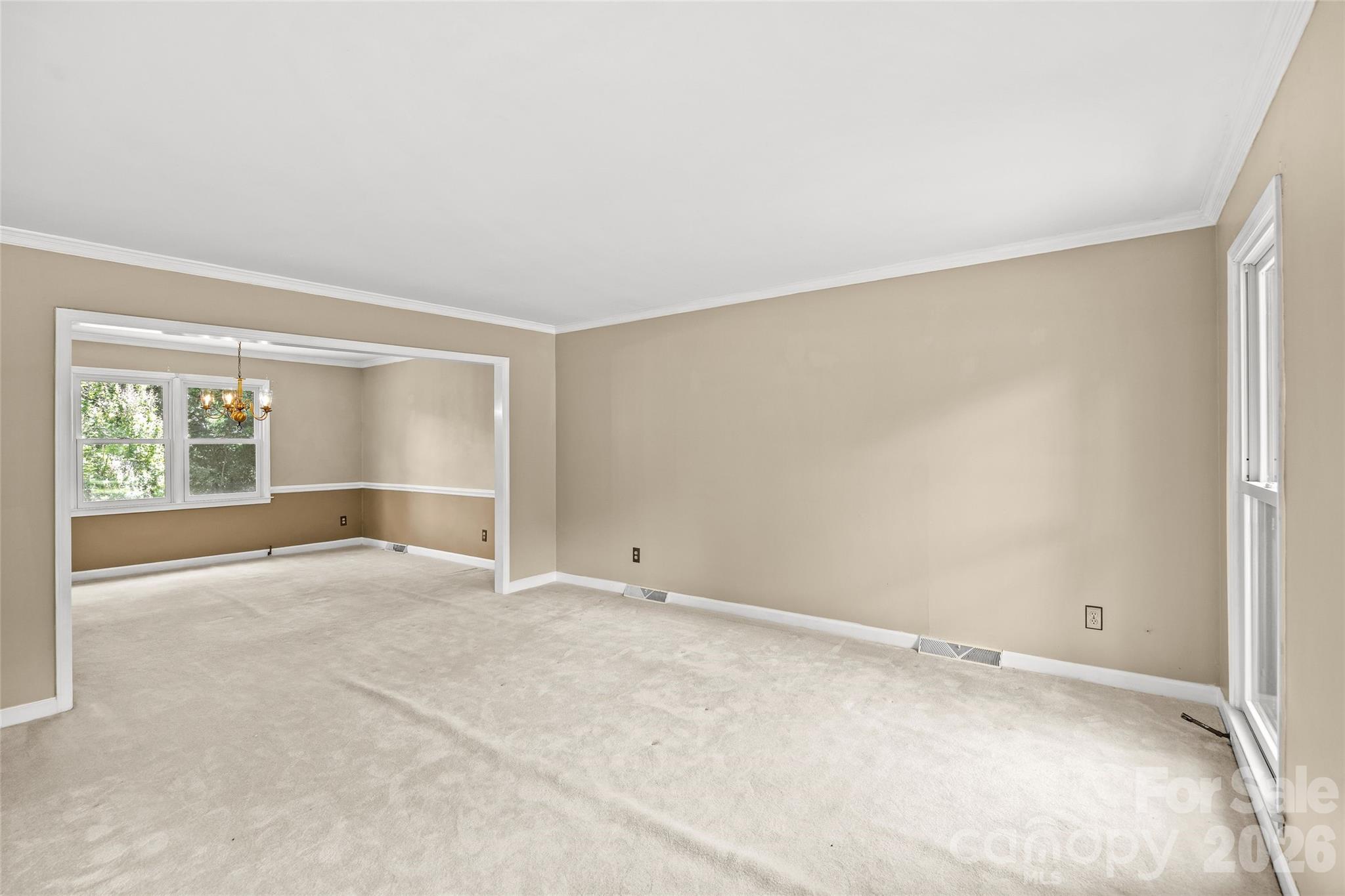 Home for sale at 7201 Hopeton Road, Charlotte, NC — photo 9 of 48