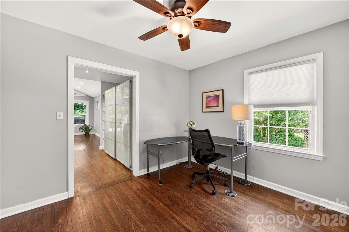 Photo 17 of 3425 Airlie Street, Charlotte, NC