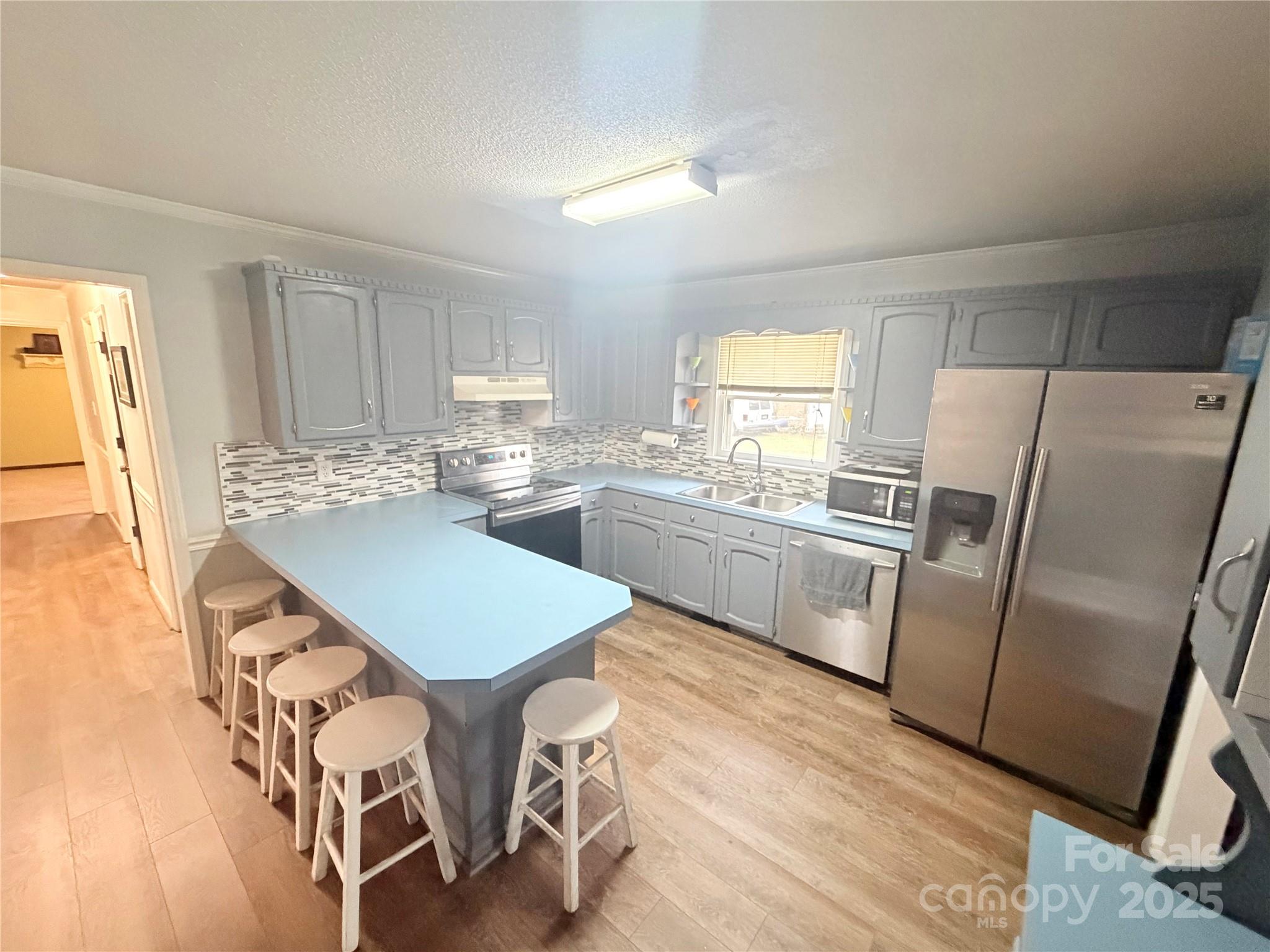 Home for sale at 709 Woodside Drive, Kings Mountain, NC — photo 6 of 25