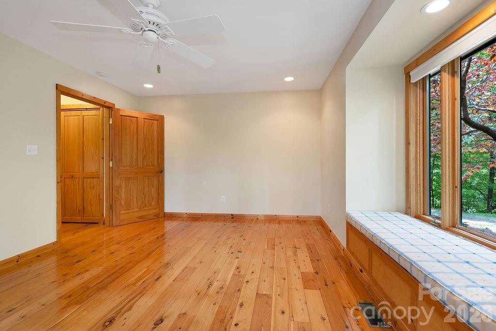 40 Walnut Ridge Circle, Brevard, NC - photo 28 of 47