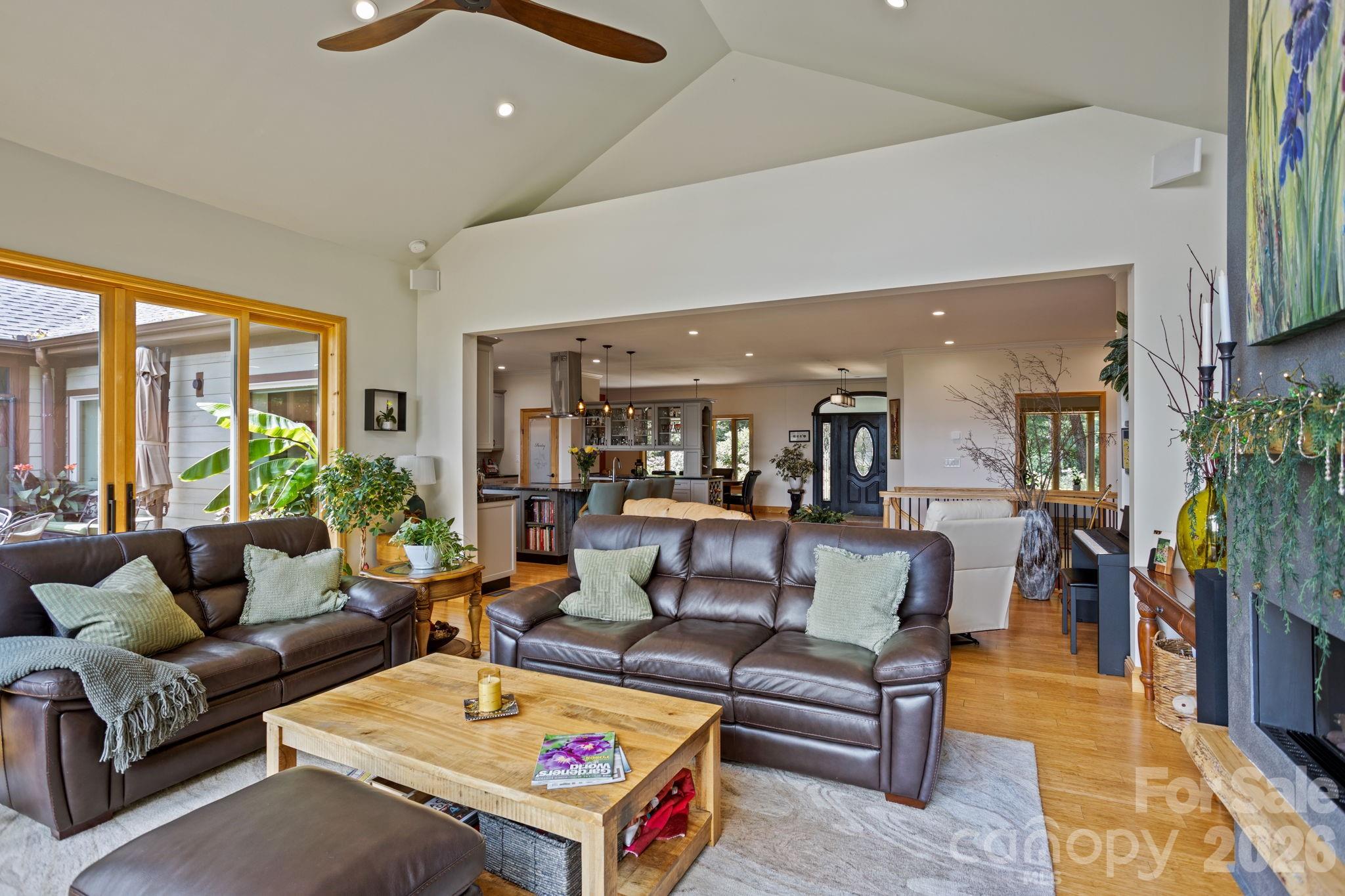 163 Old Poplar Lane, Flat Rock, NC - photo 15 of 49