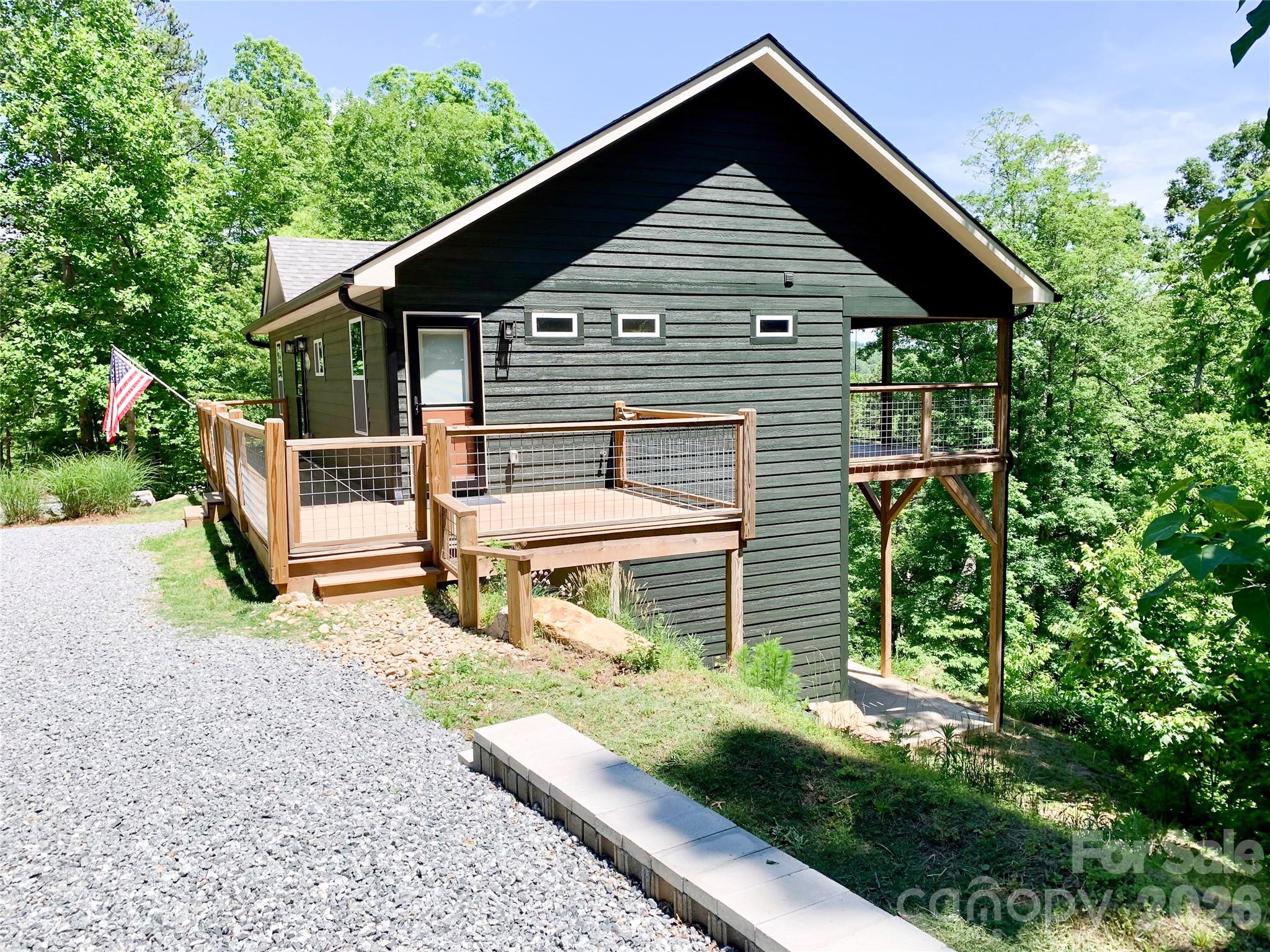 Photo 4 of 143 Eagles Avenue, Lake Lure, NC