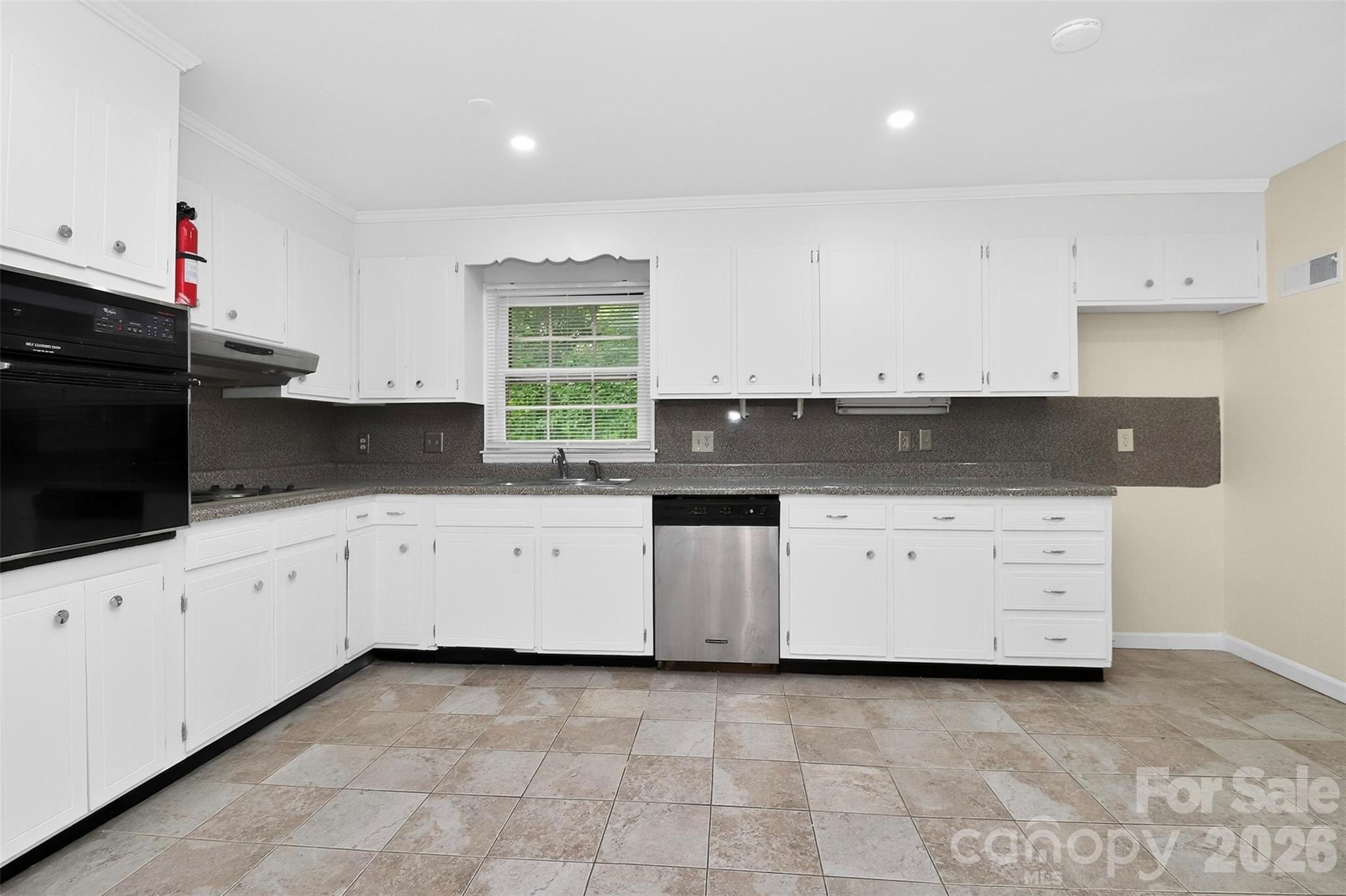 7007 Crossridge Road, Charlotte, NC - photo 12 of 45