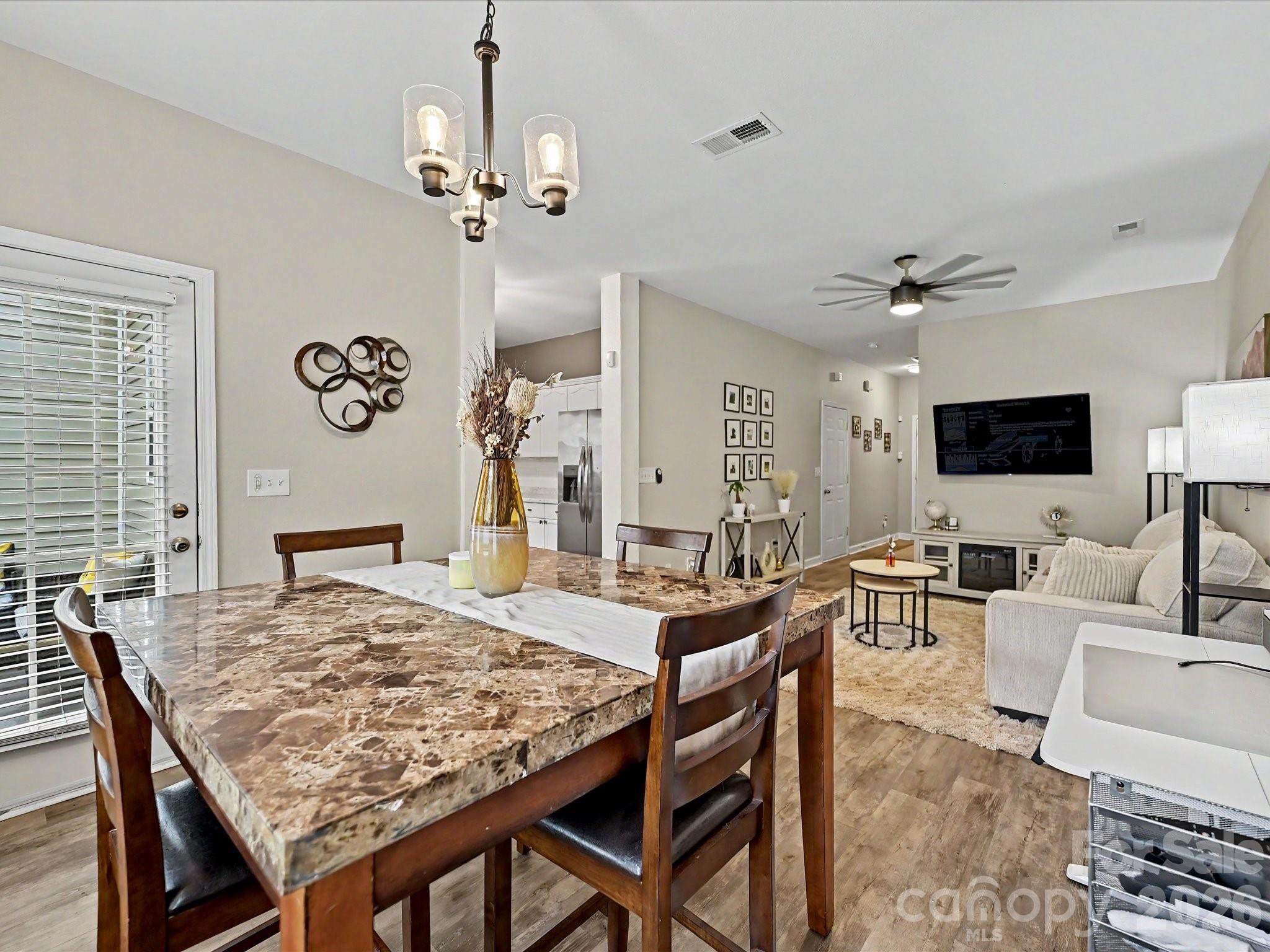 Photo 4 of 334 Bridal Veil Drive, Charlotte, NC