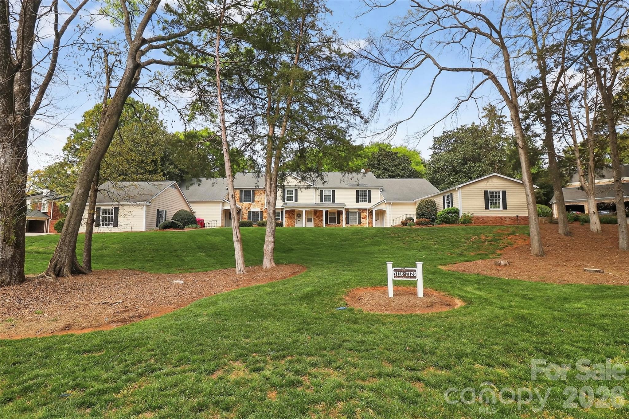 Photo 6 of 7124 Quail Meadow Lane, Charlotte, NC