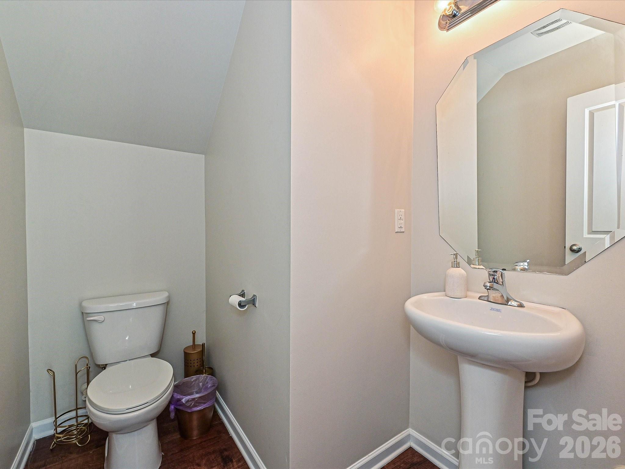 Photo 14 of 6709 Broad Valley Court, Charlotte, NC