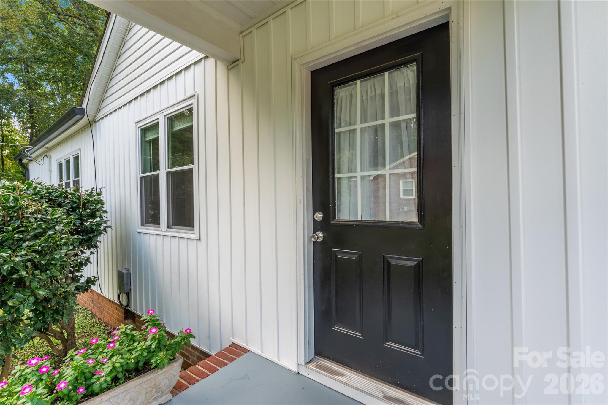 Photo 4 of 223 Wiley Avenue, York, SC