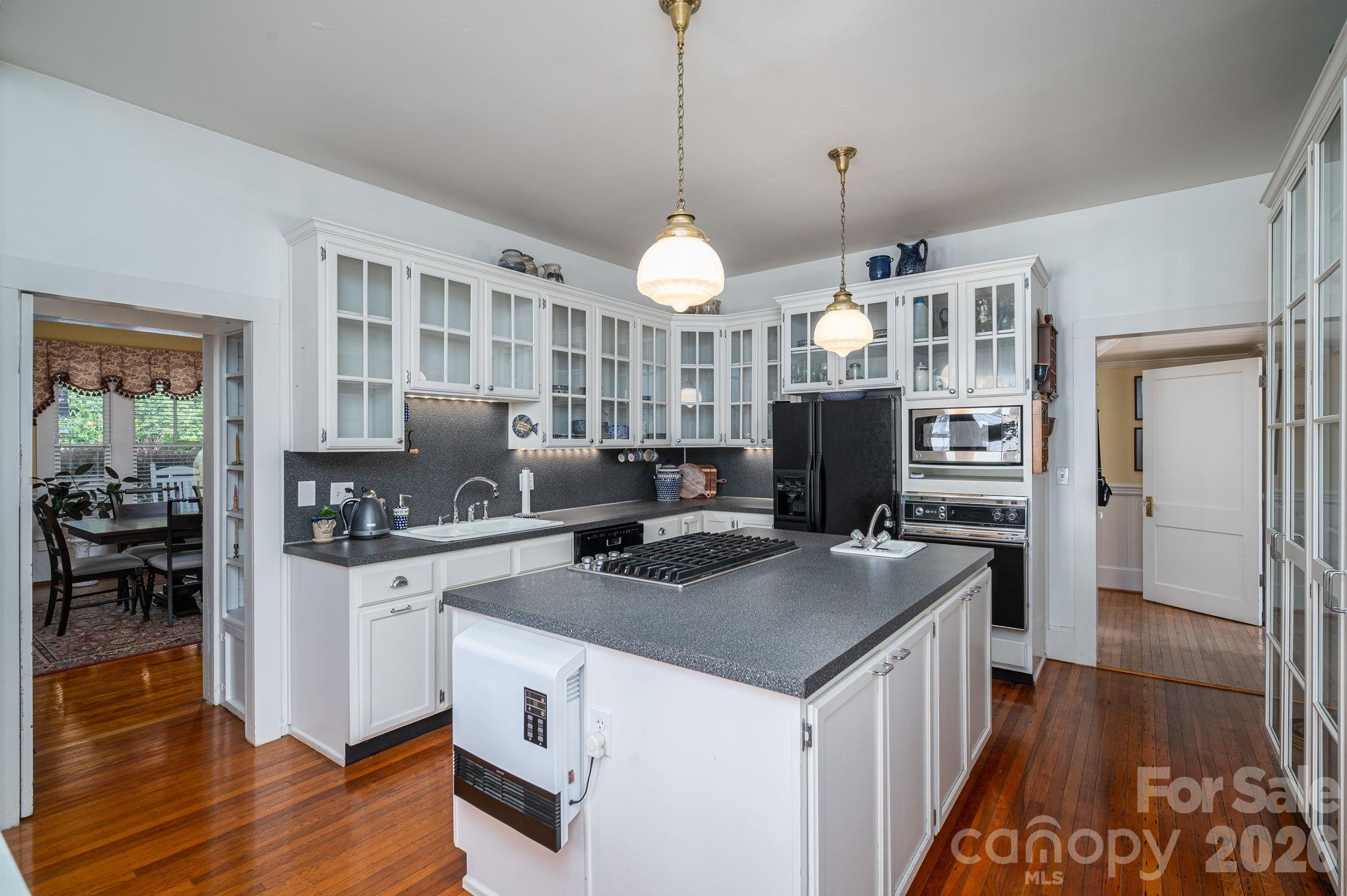 314 S Cedar Street, Lincolnton, NC - photo 23 of 44