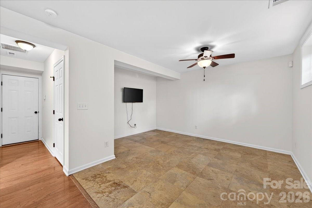 Photo 21 of 268 W Bland Street, Charlotte, NC