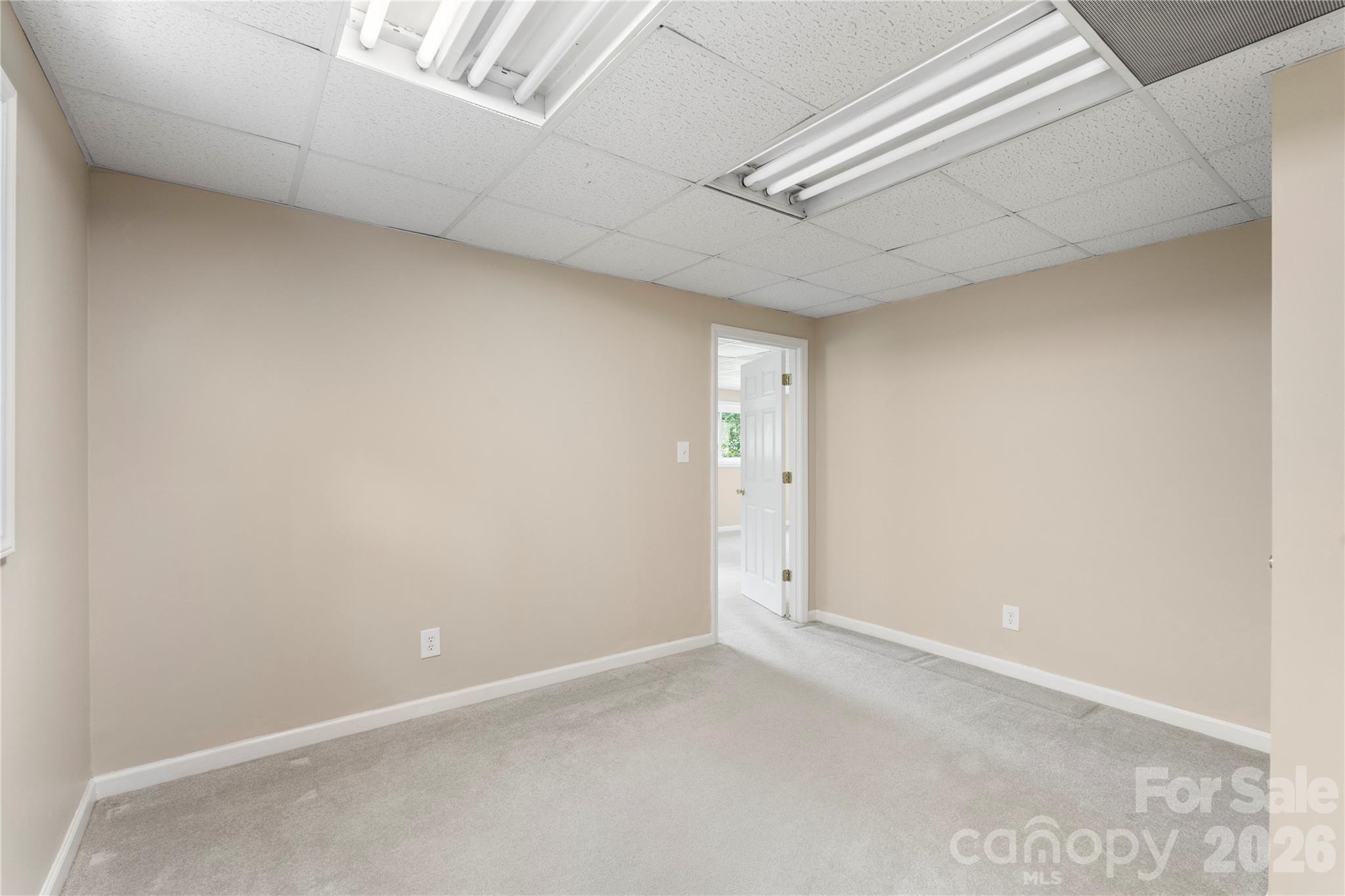 Home for sale at 221 Kingsway Circle, Charlotte, NC — photo 36 of 48