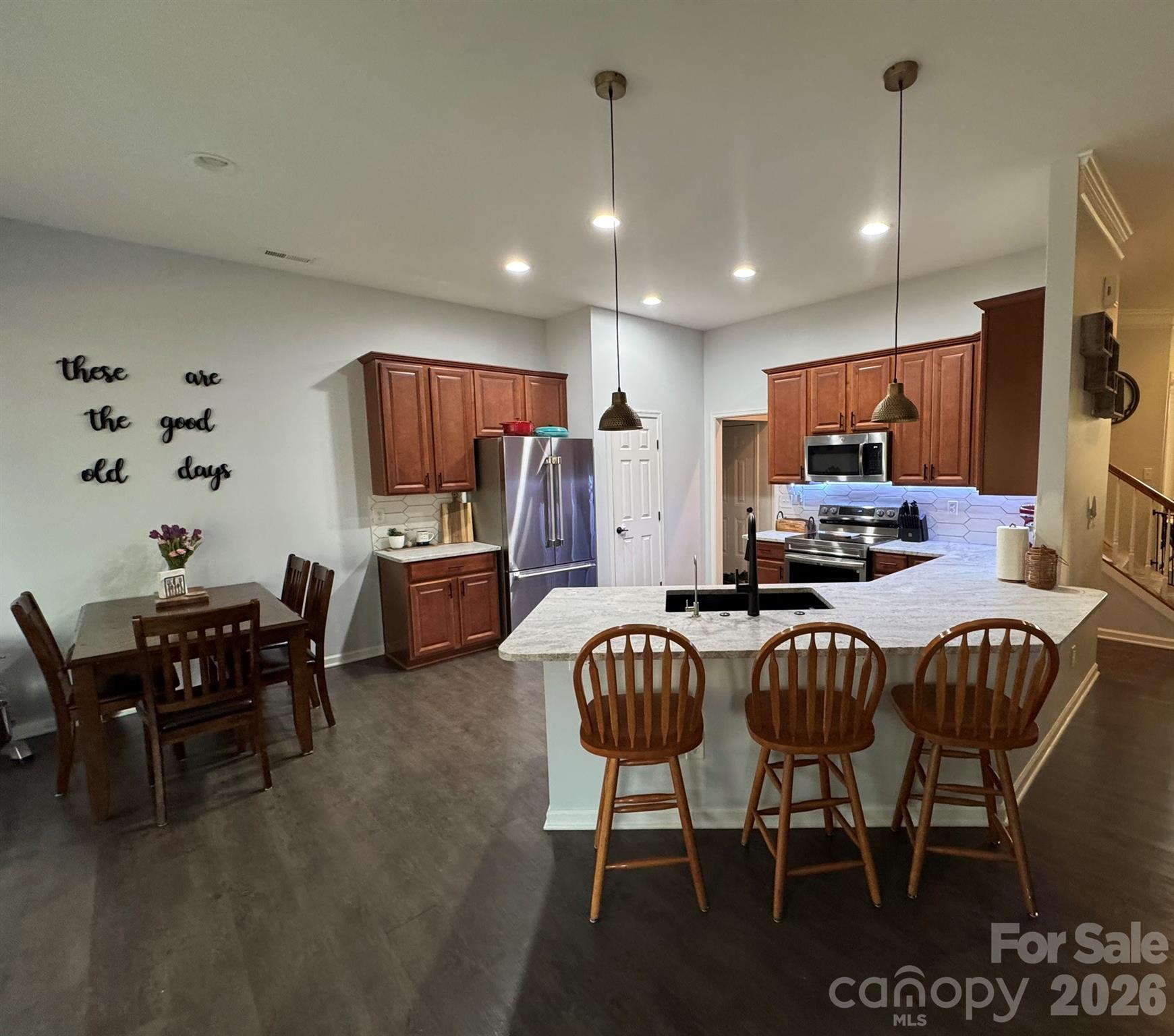 4851 Summerside Drive, Lake Wylie, SC - photo 10 of 39