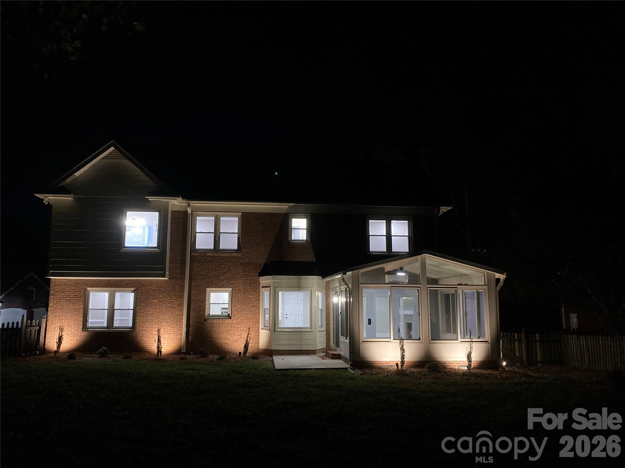 3009 Planters Walk Court, Charlotte, NC - photo 8 of 48