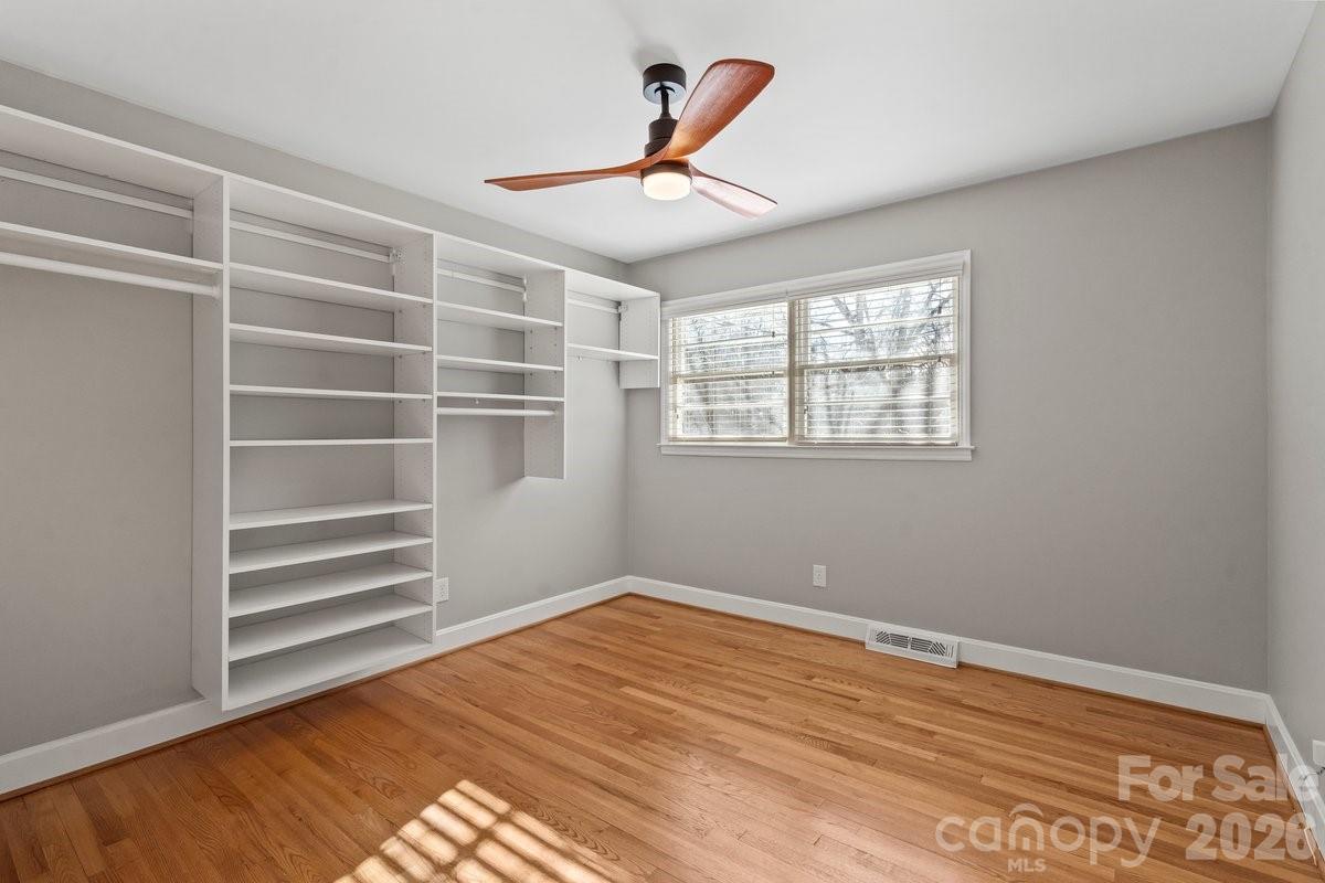 Photo 13 of 1717 Woodvalley Drive, Charlotte, NC