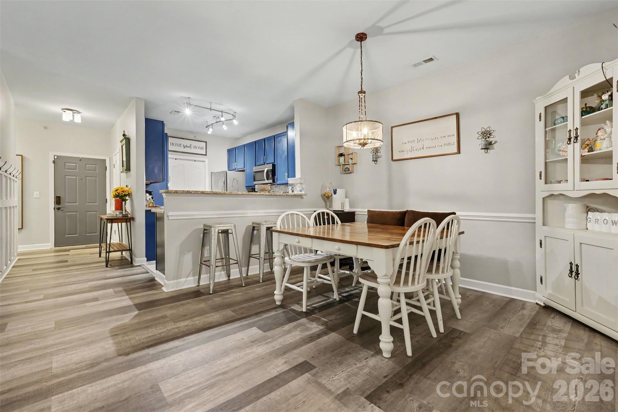 Photo 5 of 10616 Hill Point Court, Charlotte, NC