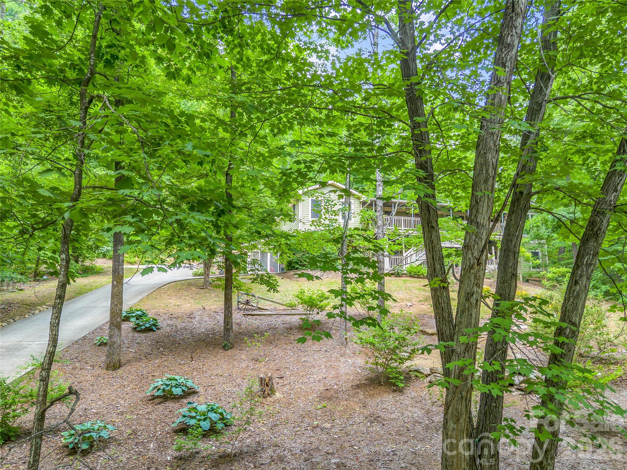 Photo 2 of 122 Raptor Court, Lake Lure, NC