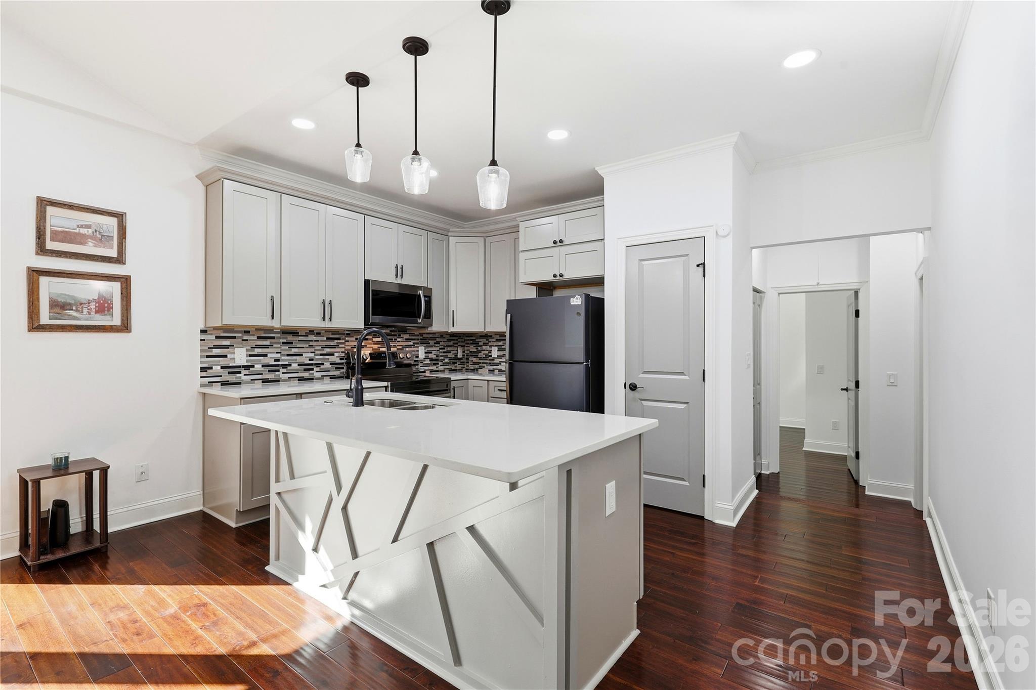 Photo 9 of 2224 Weyland Avenue, Charlotte, NC