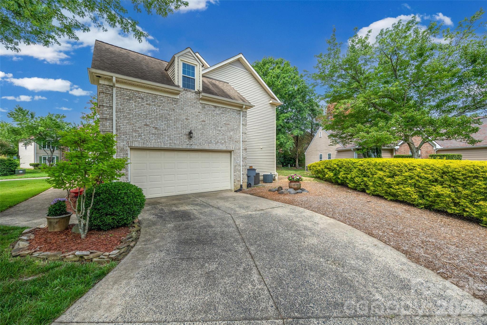 Photo 19 of 13020 Shannon Park Lane, Charlotte, NC