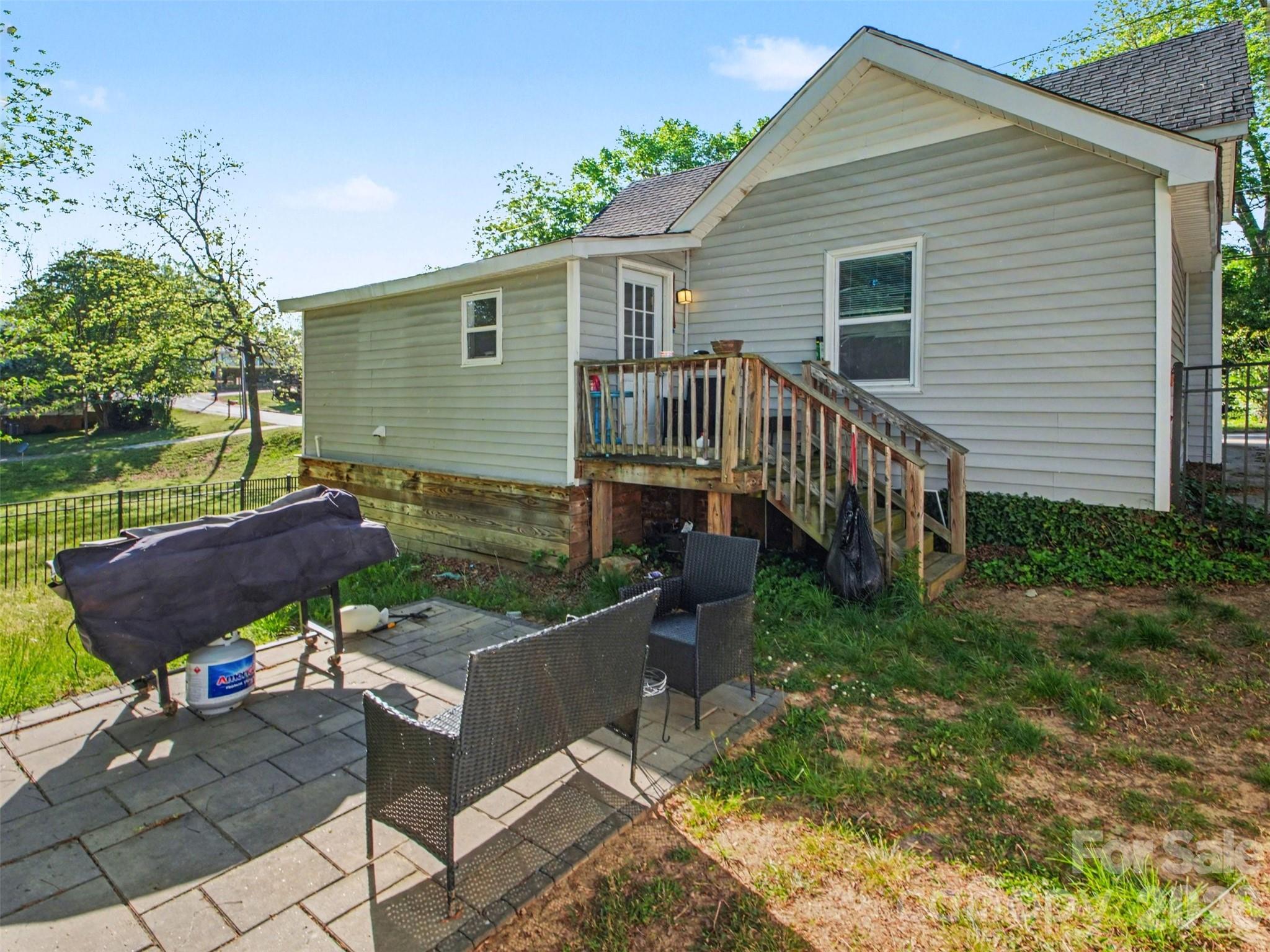 92 Saint Charles Avenue NE, Concord, NC - photo 10 of 12