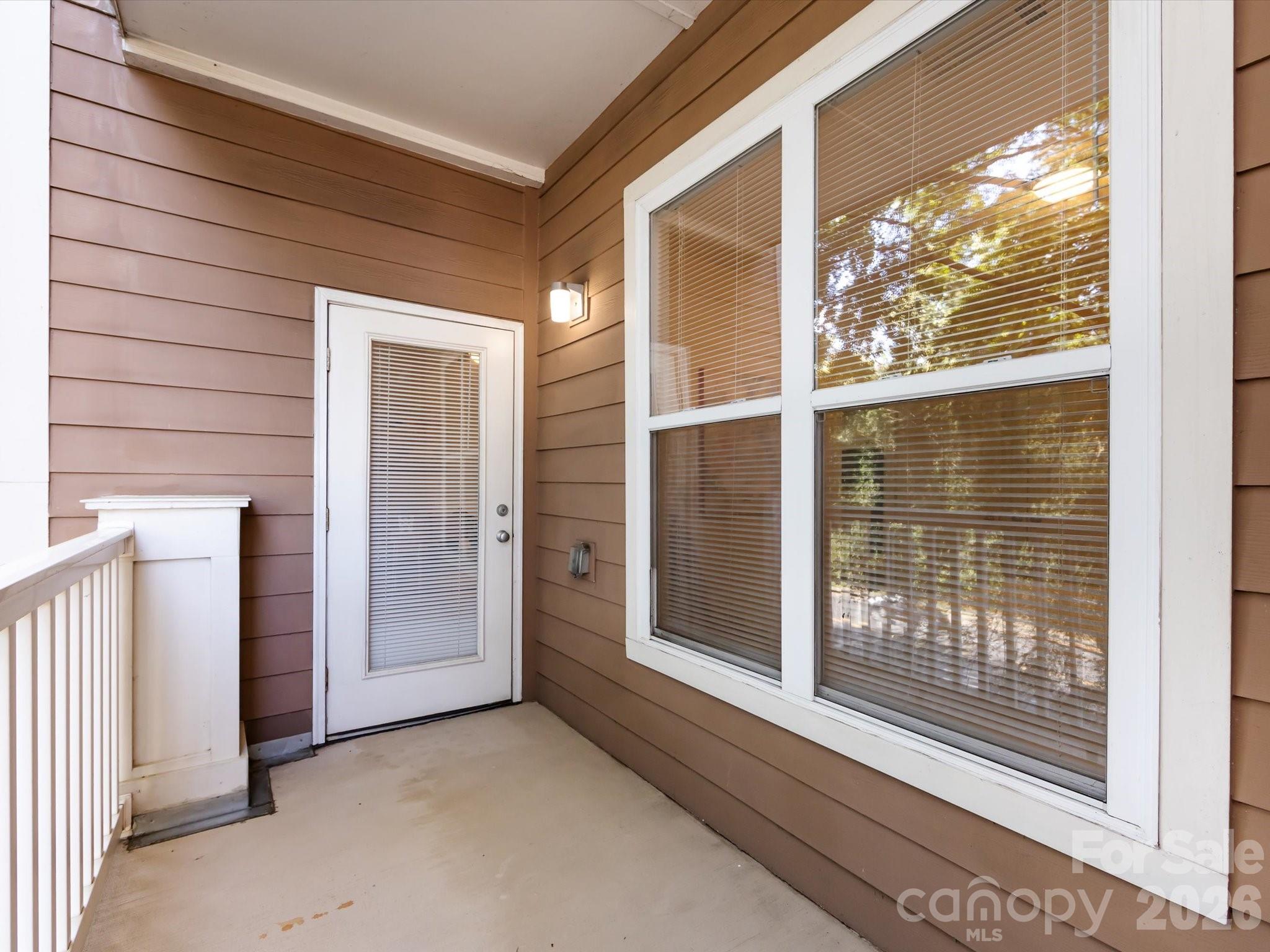 Photo 14 of 1000 E Woodlawn Road113, Charlotte, NC