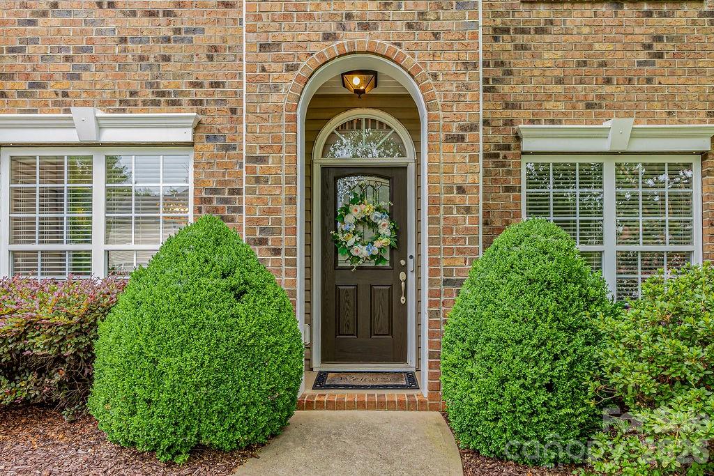 Photo 2 of 13731 Daltrey Lane, Charlotte, NC