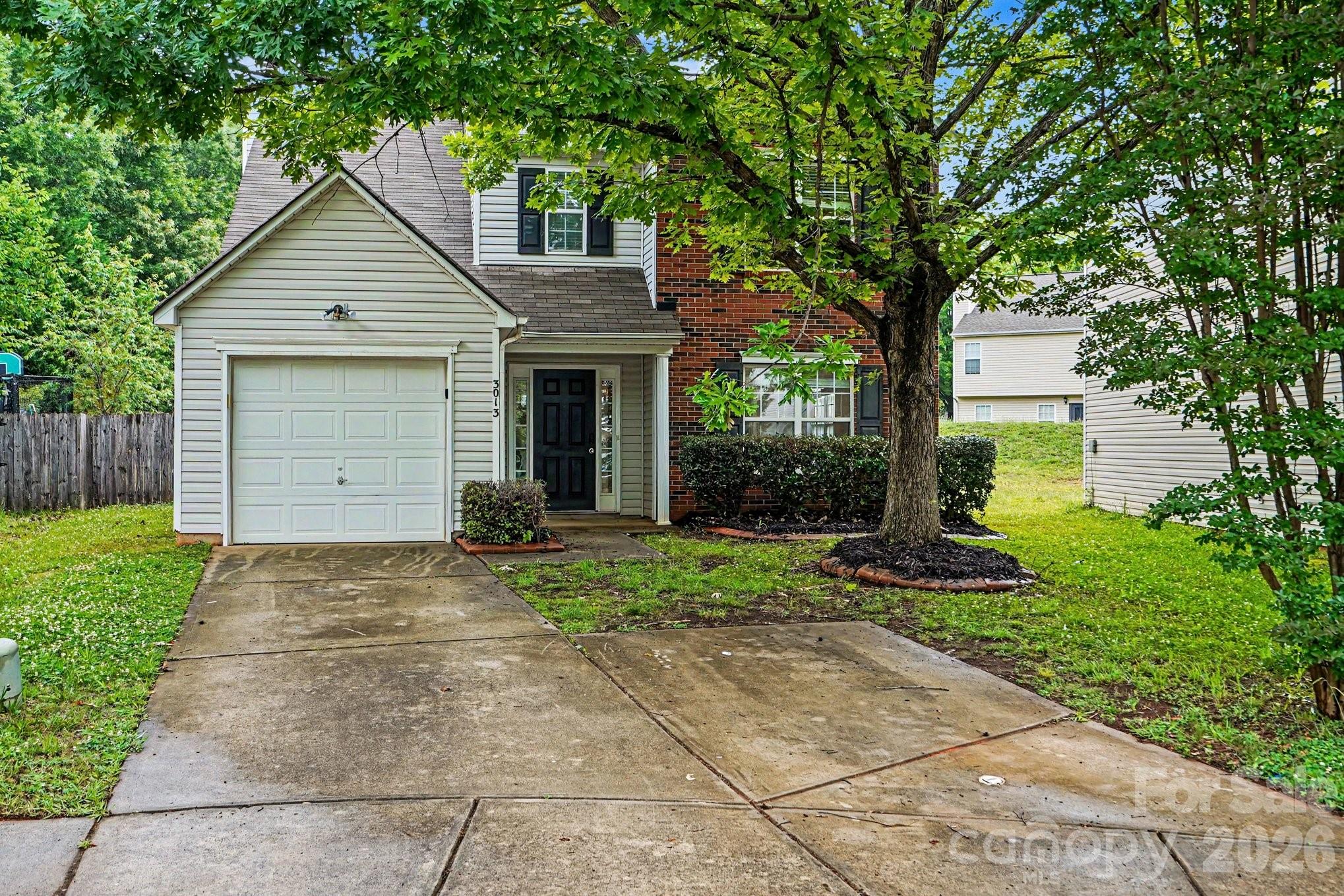 Home for sale at 3013 Robin Terry Court, Charlotte, NC — photo 1 of 15