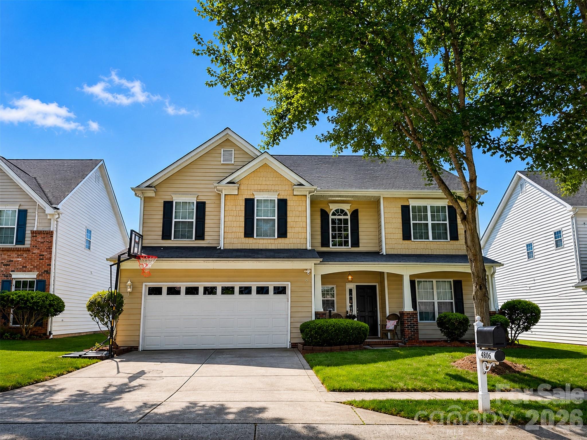 9806 Back Acre Drive, Charlotte, NC - photo 1 of 33