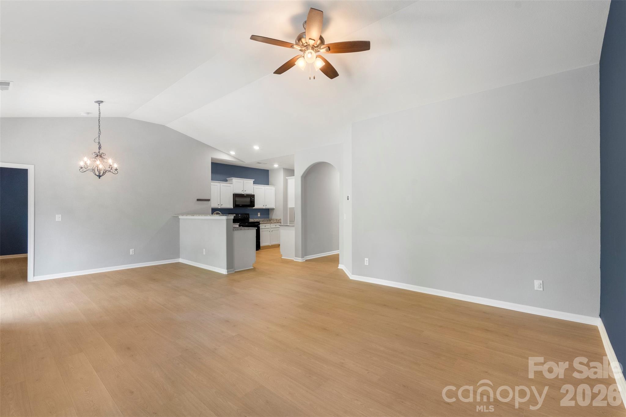 Photo 10 of 7318 Cuddington Drive, Charlotte, NC