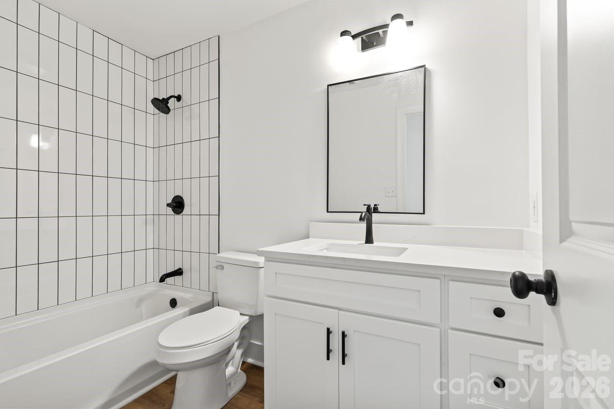 Photo 36 of 2033 Colony Hill Drive, Charlotte, NC