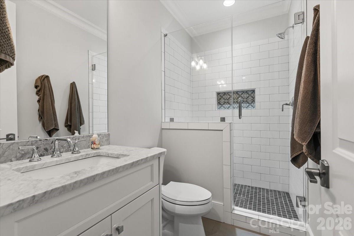 Photo 20 of 1160 S Kings Drive, Charlotte, NC