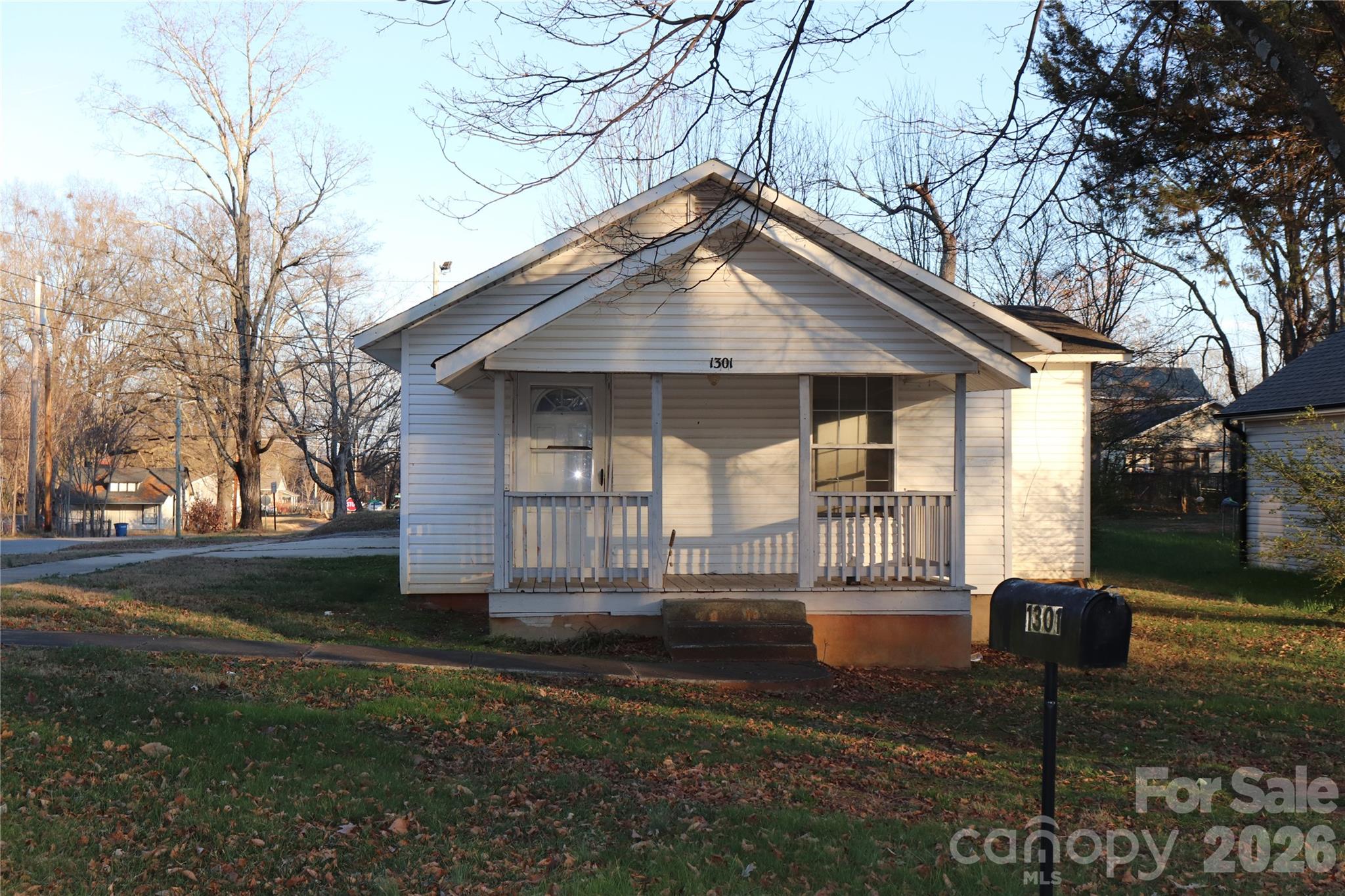 Exterior of 1301 5th Street, Statesville, NC