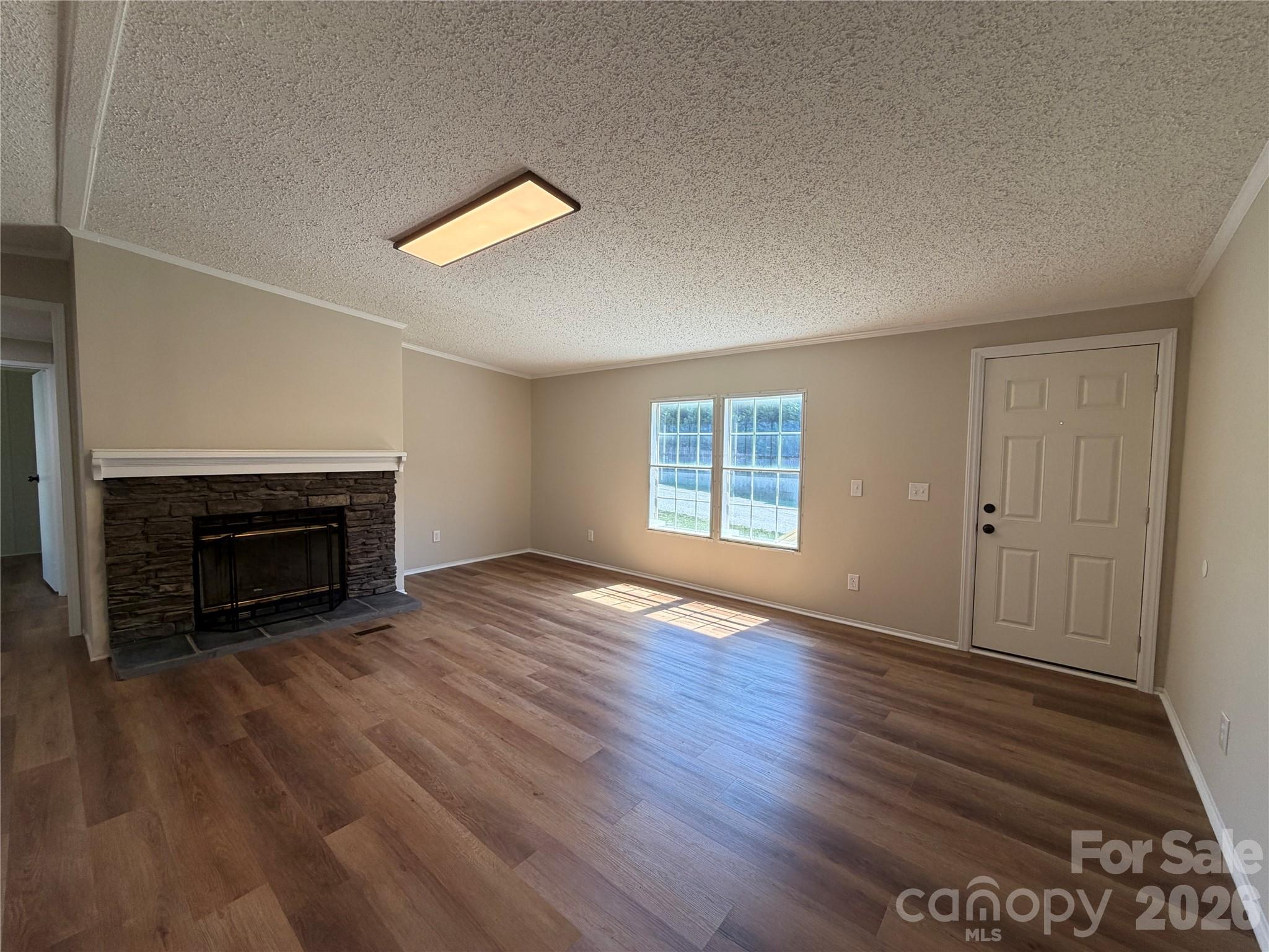 222 E Maine Avenue, Bessemer City, NC - photo 7 of 36