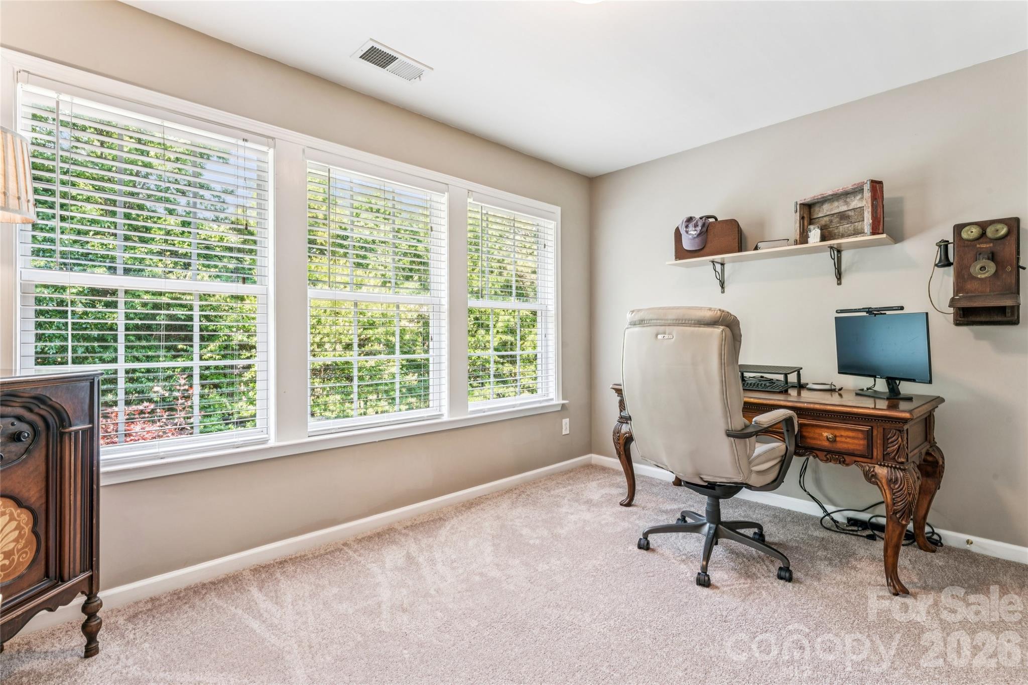 9639 Brandybuck Drive NW, Charlotte, NC - photo 26 of 44