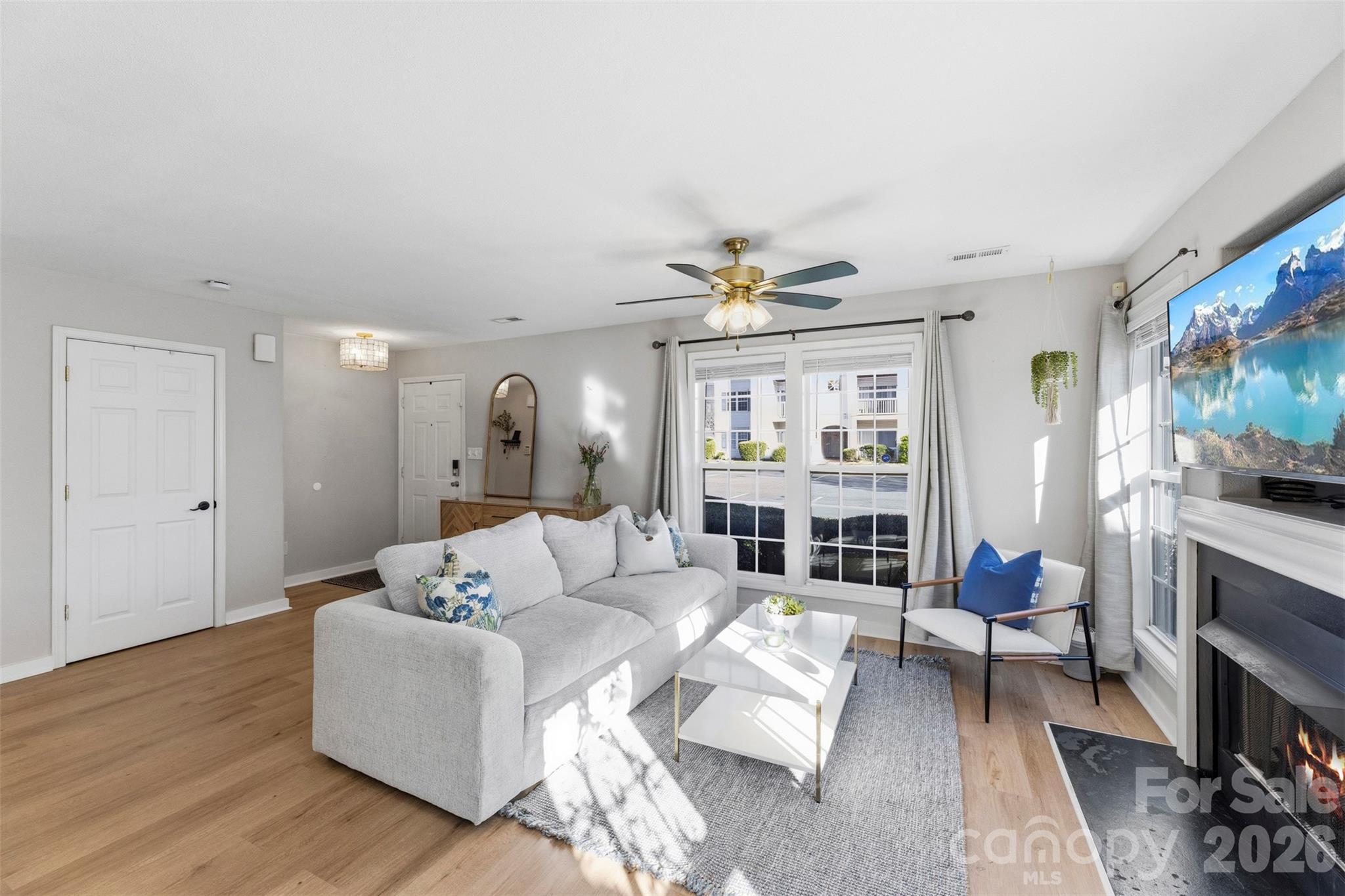 Photo 3 of 3924 Mohawk Court, Charlotte, NC