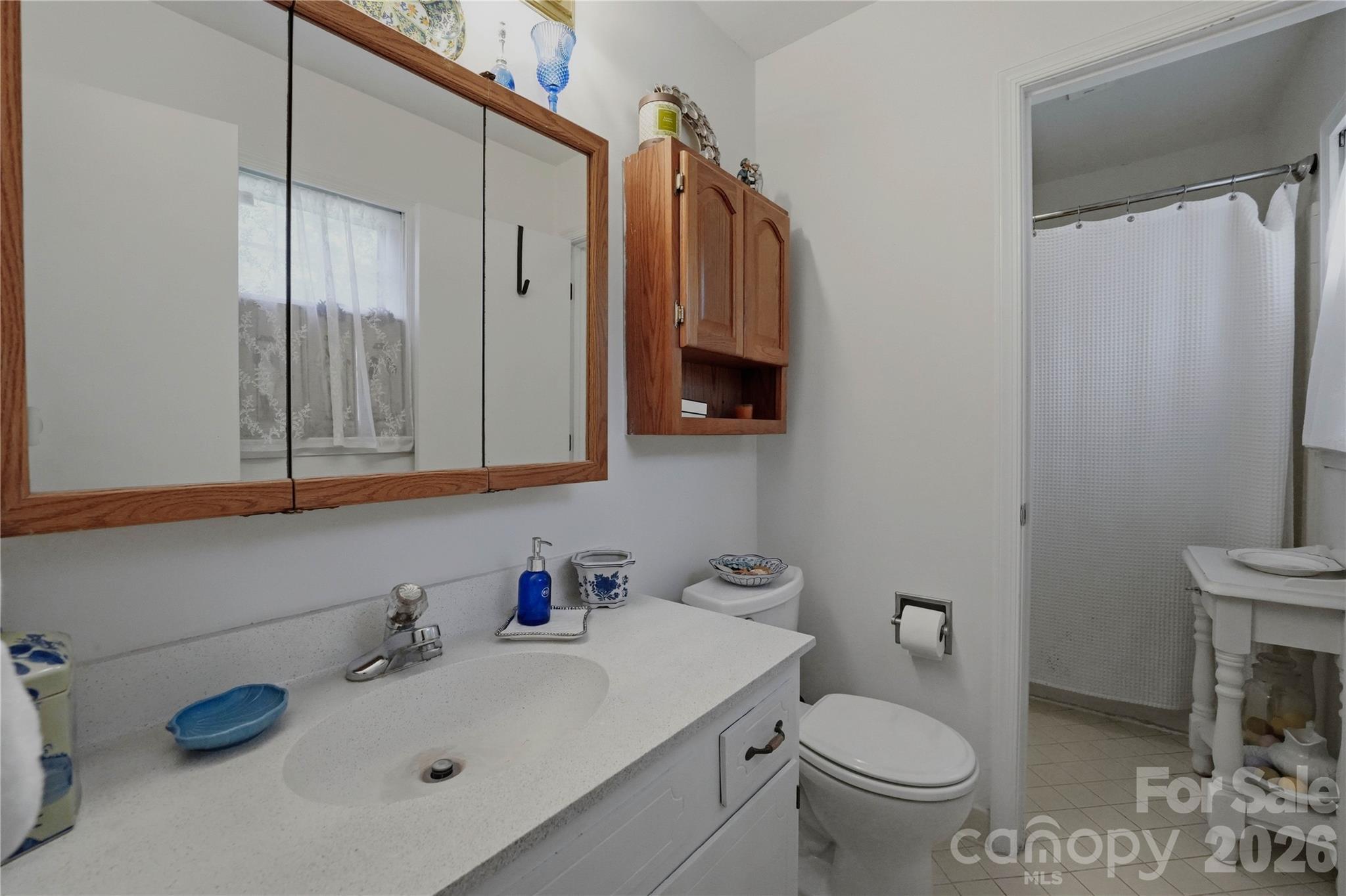 Photo 18 of 7626 Winterset Drive, Charlotte, NC
