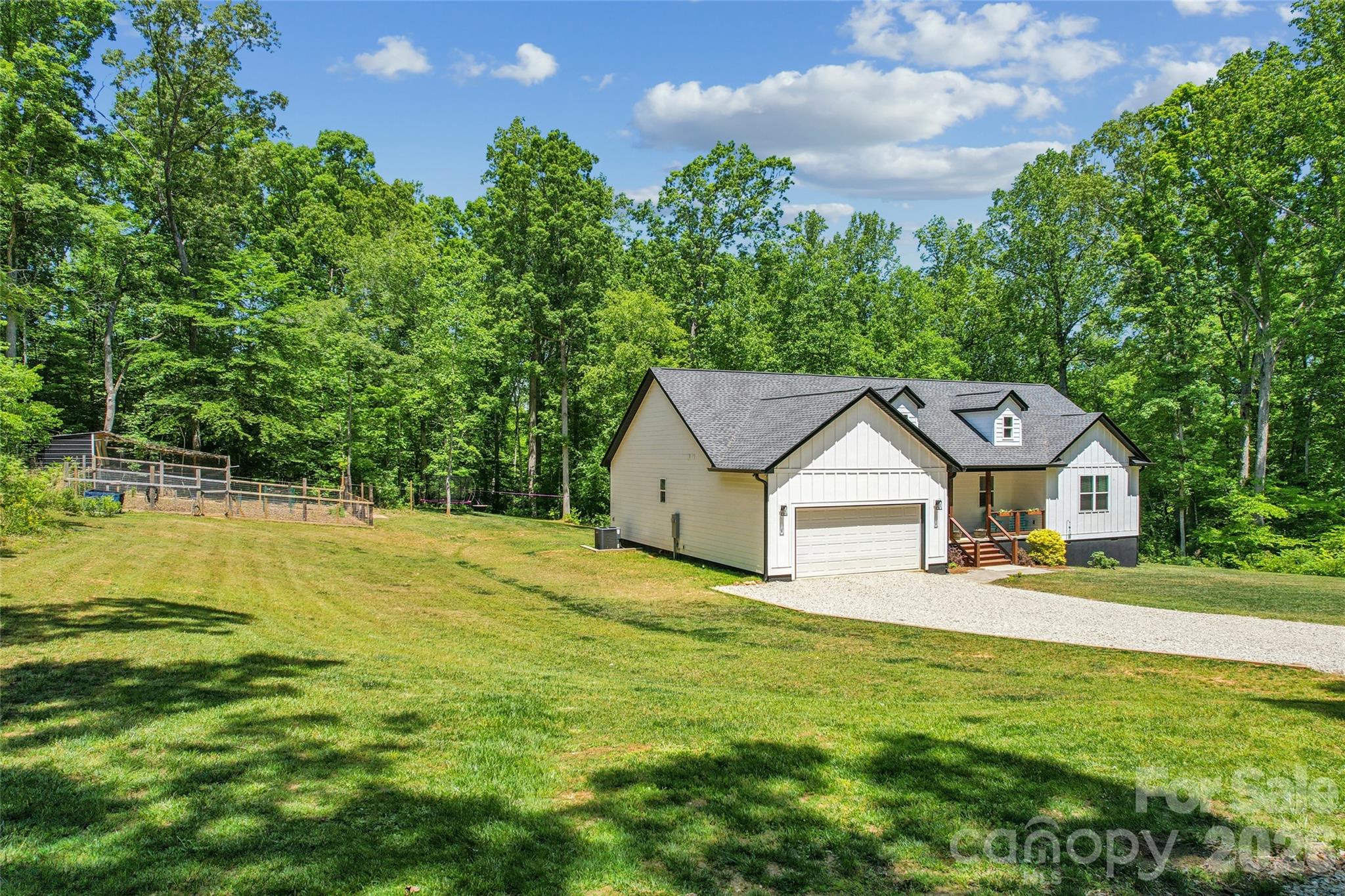 305 Robinson Avenue, Mount Holly, NC - photo 35 of 49