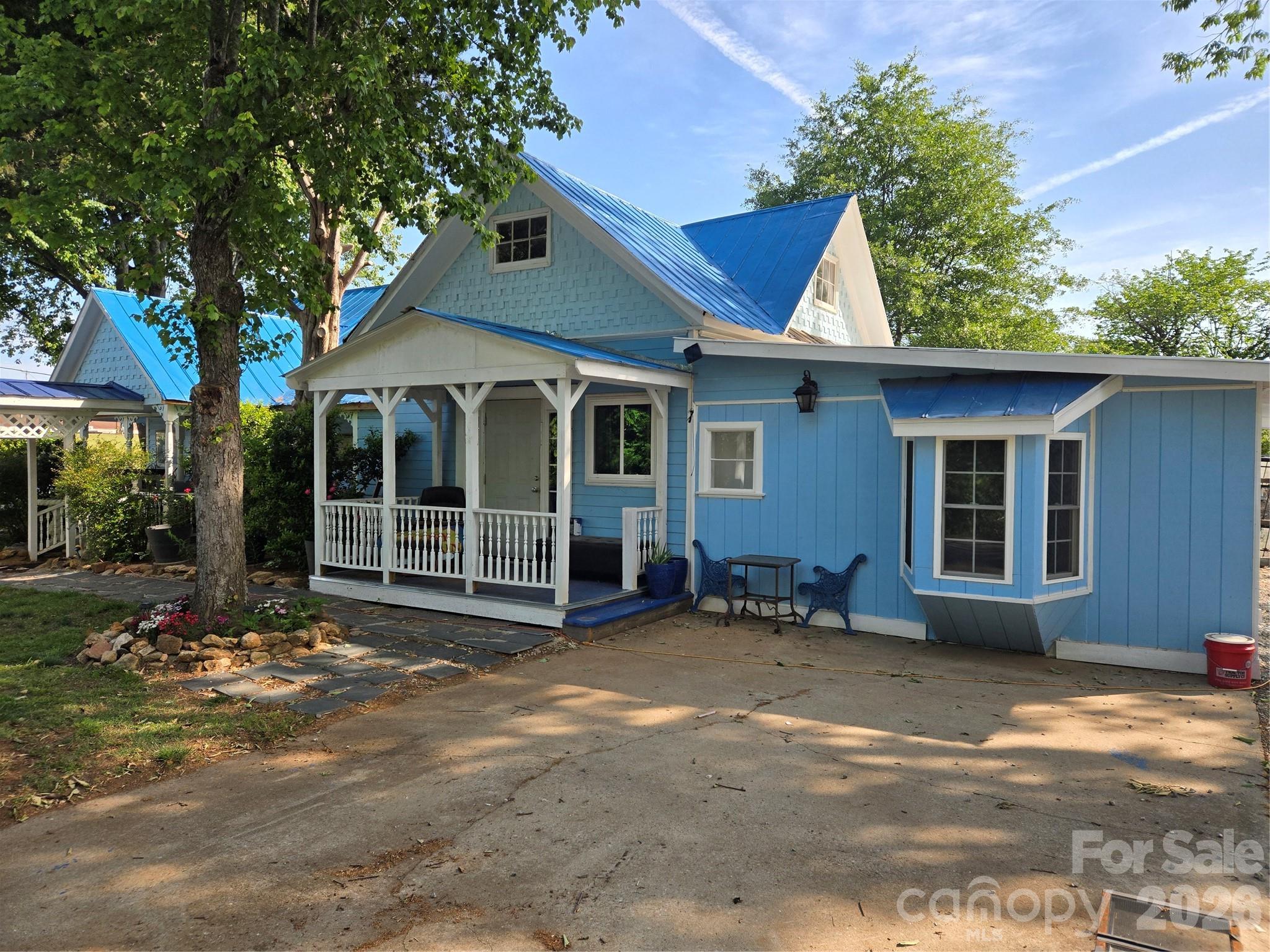 215 Cherry Mountain Street, Ellenboro, NC